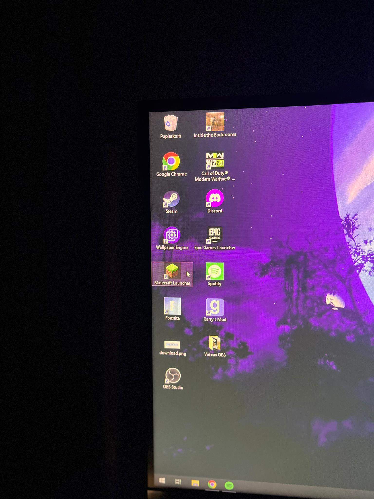 Gaming PC Farbe Blau ersetzt Lila? (Windows, Grafikkarte, PC-Bildschirm)