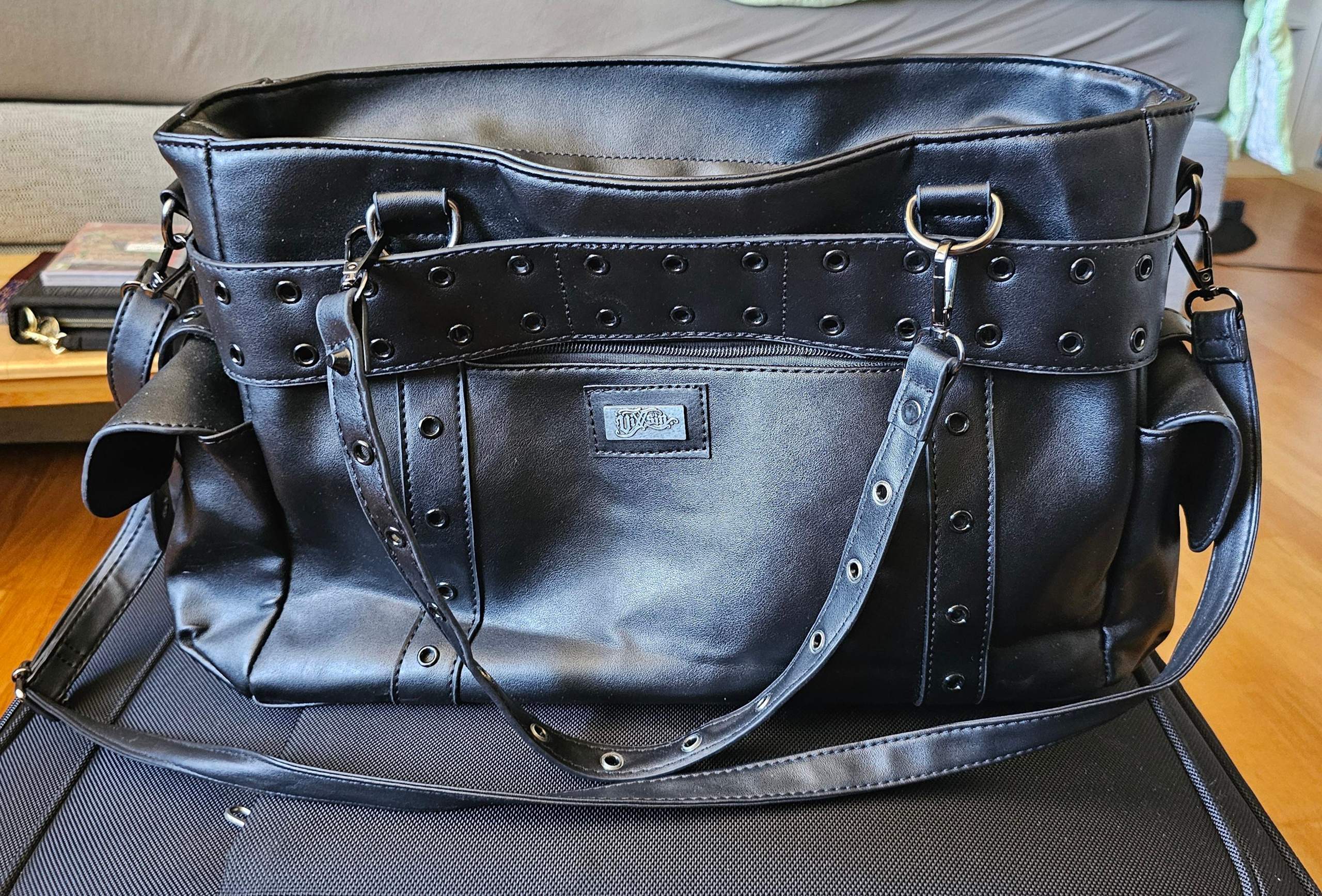 Geht das als Männerhandtasche durch? (Männer, Kleidung, Mode)