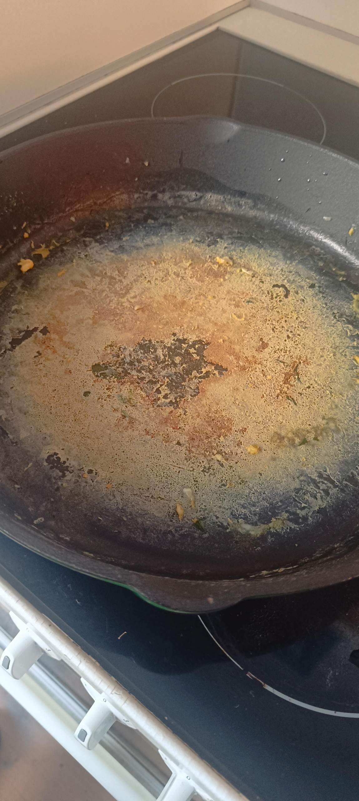 Habe ich tatsächlich eine emaillierte Gusseisen Pfanne? (braten, Emaille)