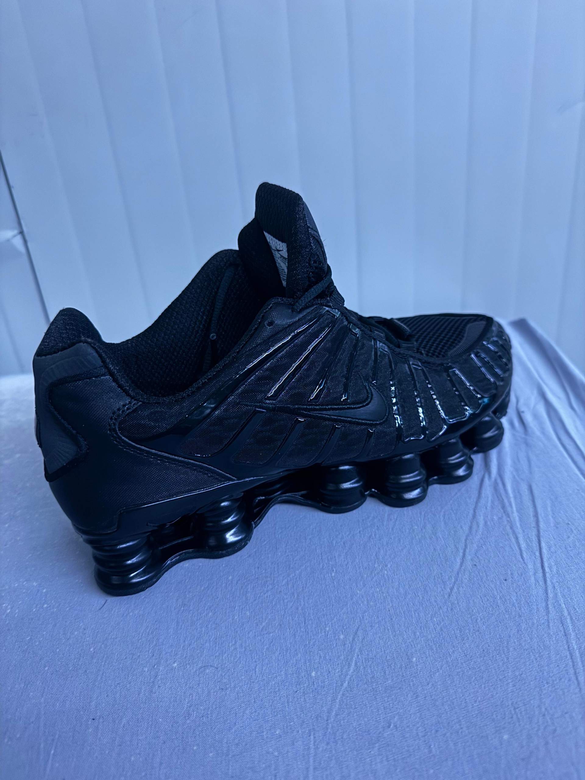 Hallo Ich hab Nike shox tl geschenkt bekommen wollte fragen ob die ...