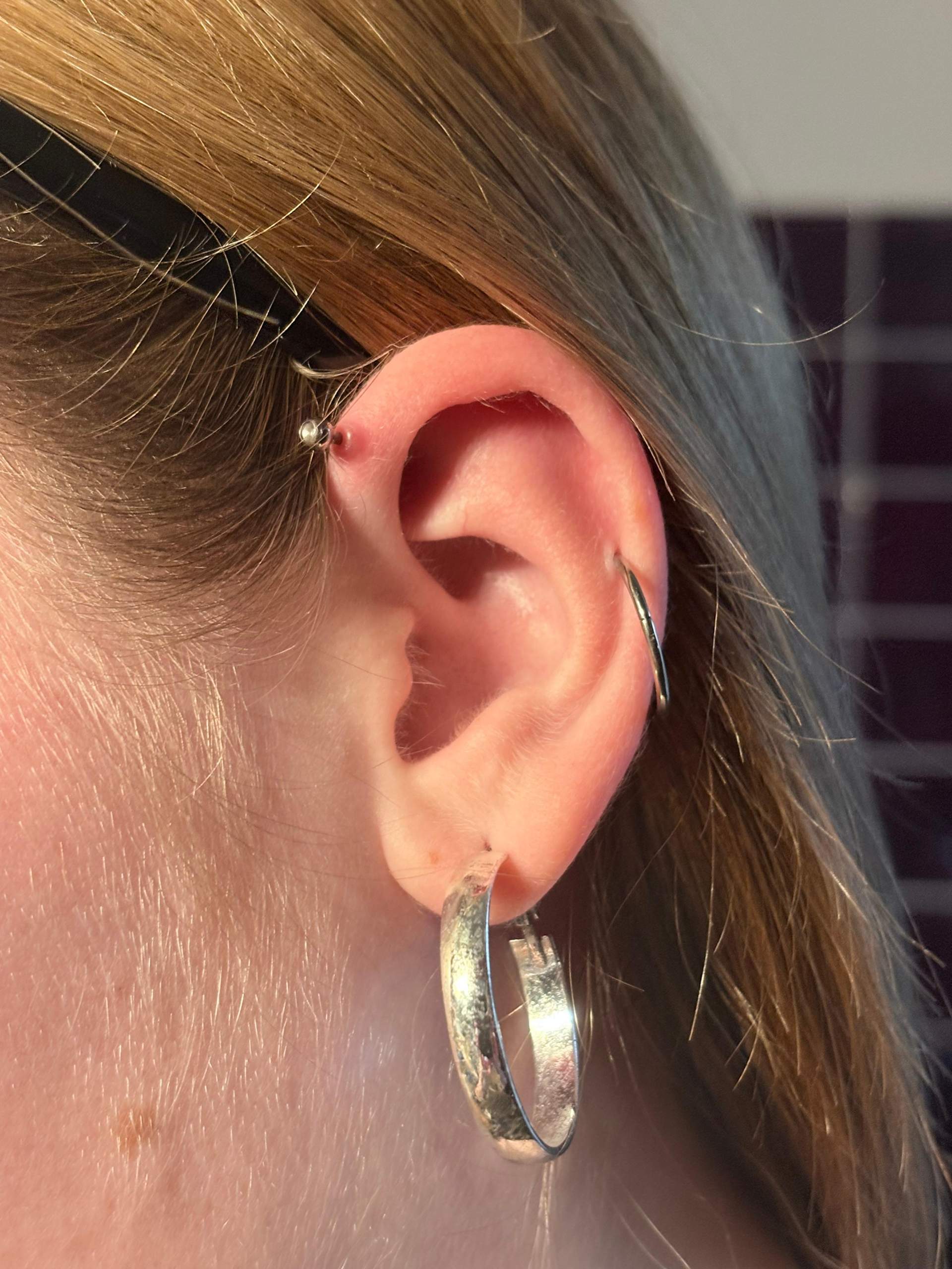 Helix Piercing Heilung