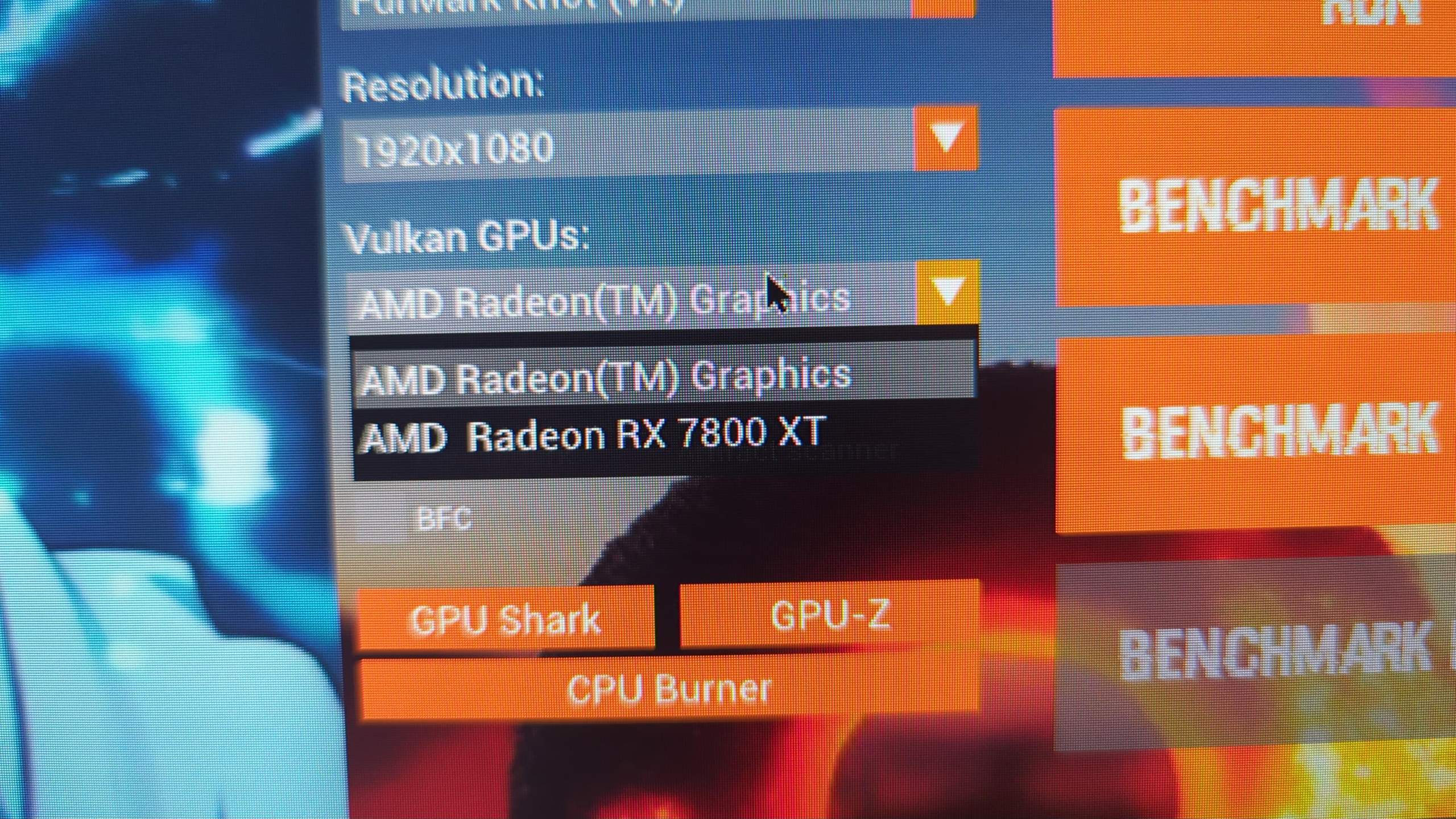 Hilfe bei AMD Radeon 7800xt(von Gigabyte)? (Computer, Gaming PC, GPU)