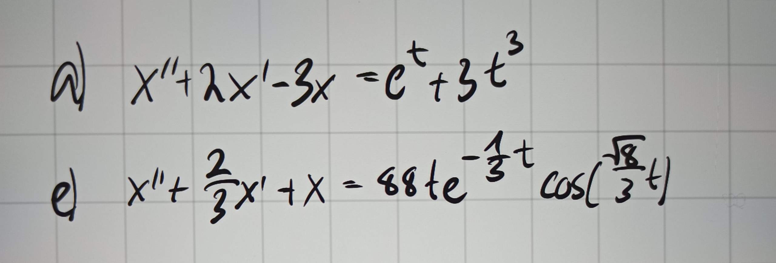 Homogene Lösung und PartikulärePartikuläre Ansätze? (rechnen, Funktion ...