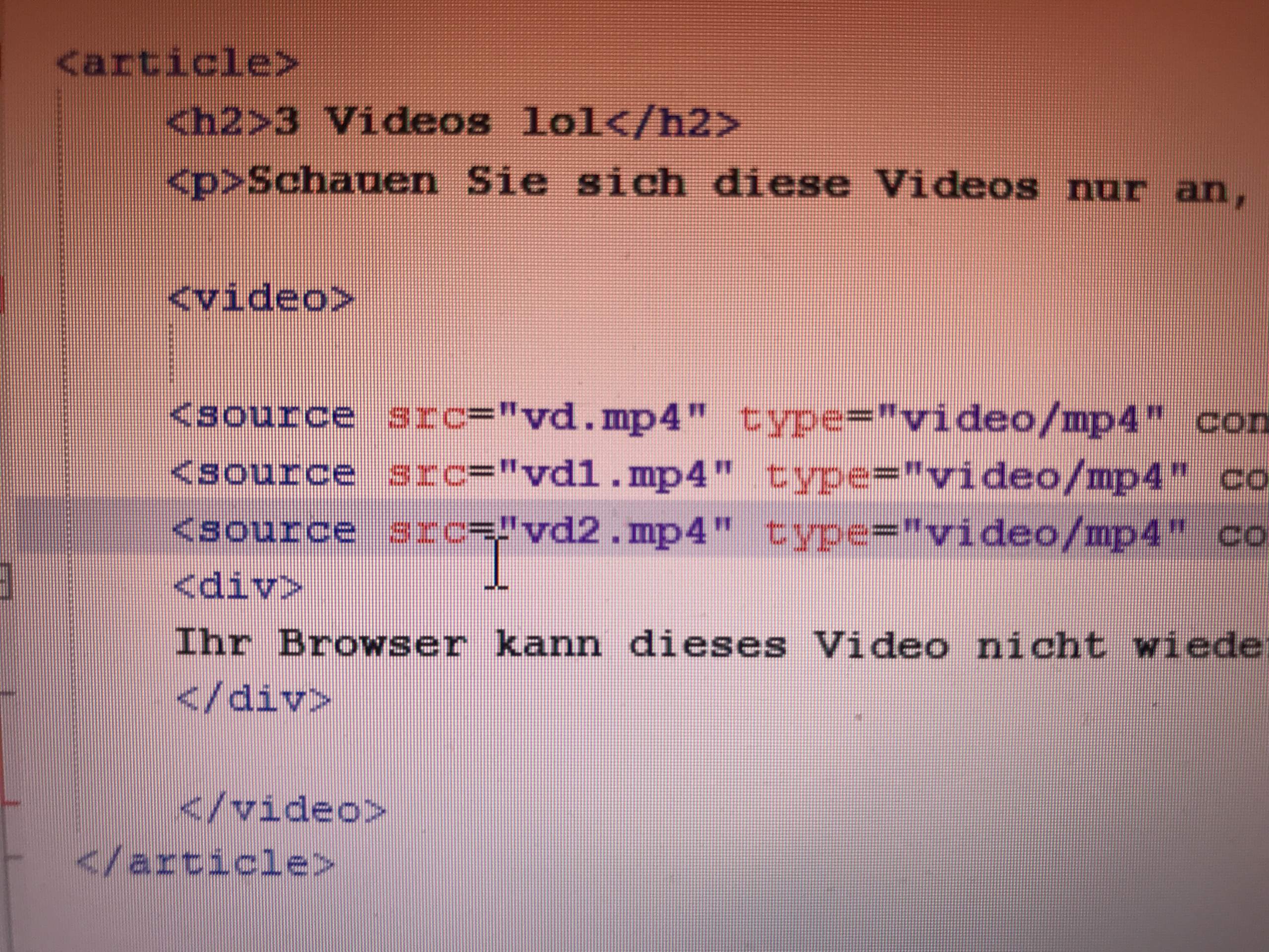 HTML Videos untereinander setzten? (Computer, Technik, Internet)