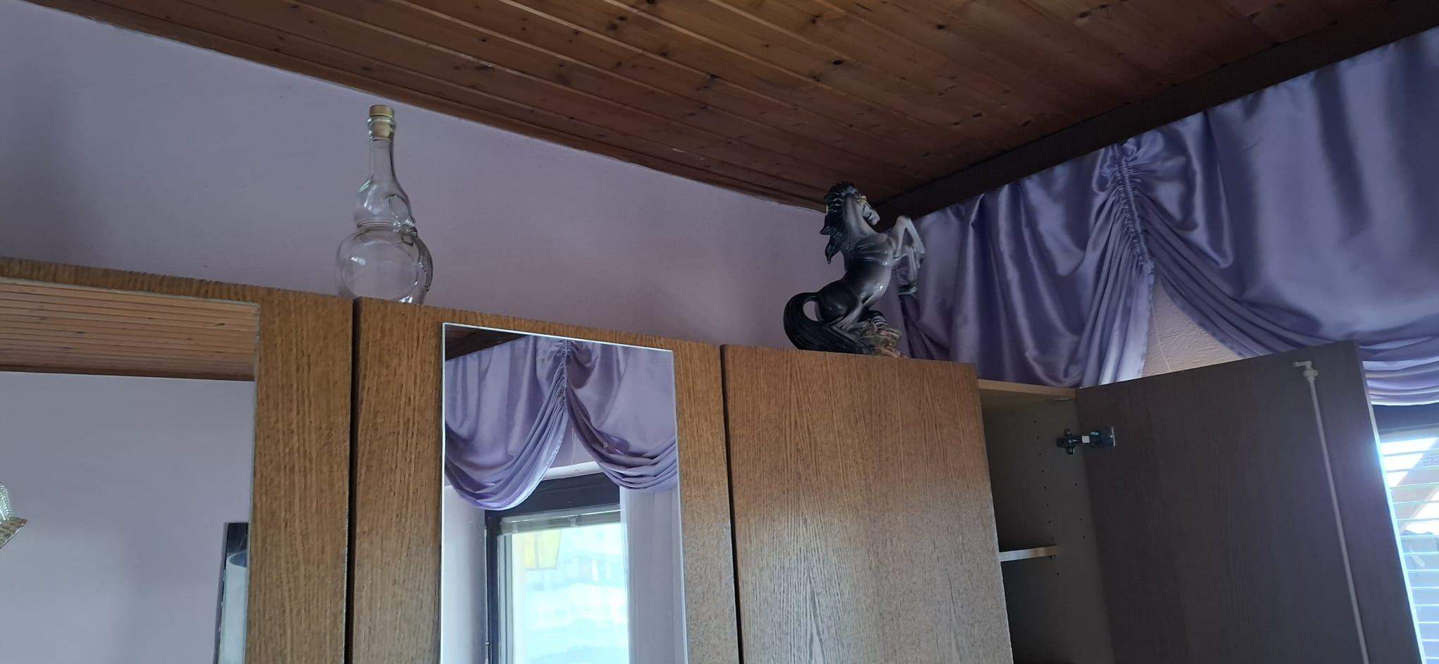 Ich habe die Porzellan Figuren gesehen bei meiner Oma ,was meint ihr ...