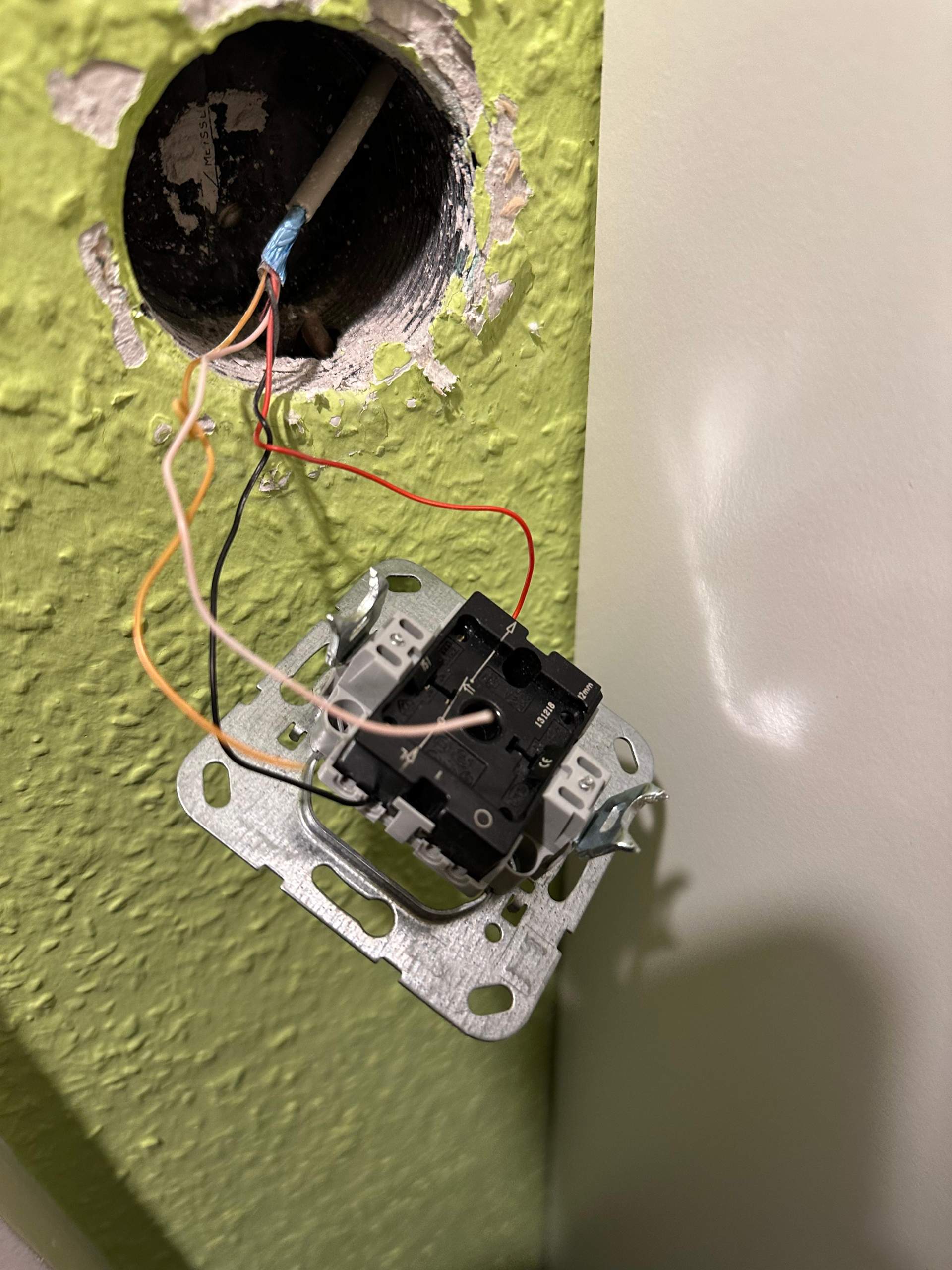Ich ziehe bald aus und habe das Problem, das mein Schaltrelais außer ...