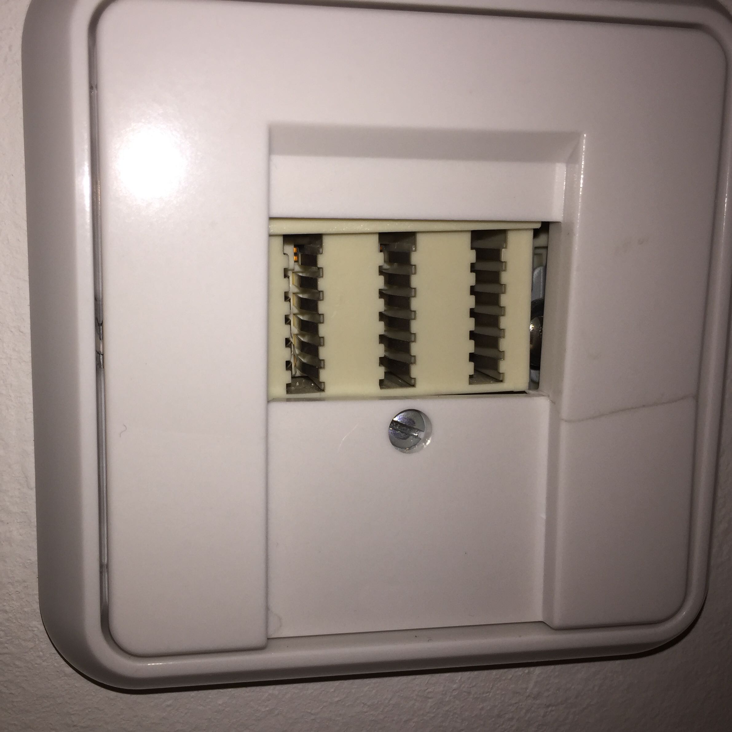 Internet, welcher Steckplatz in der Telefonbuchse? (Computer, DSL ...