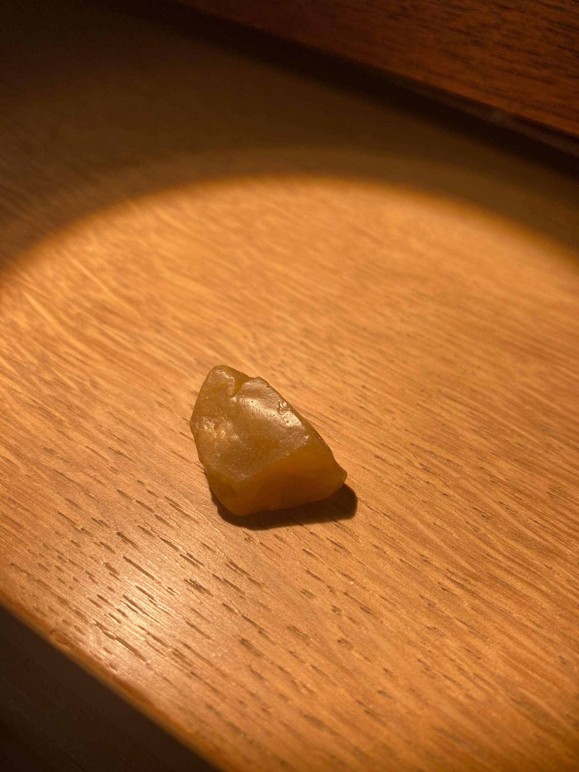 Ist da ein Bernstein? (Mineralien, Steine bestimmen, Gesteinsbestimmung)