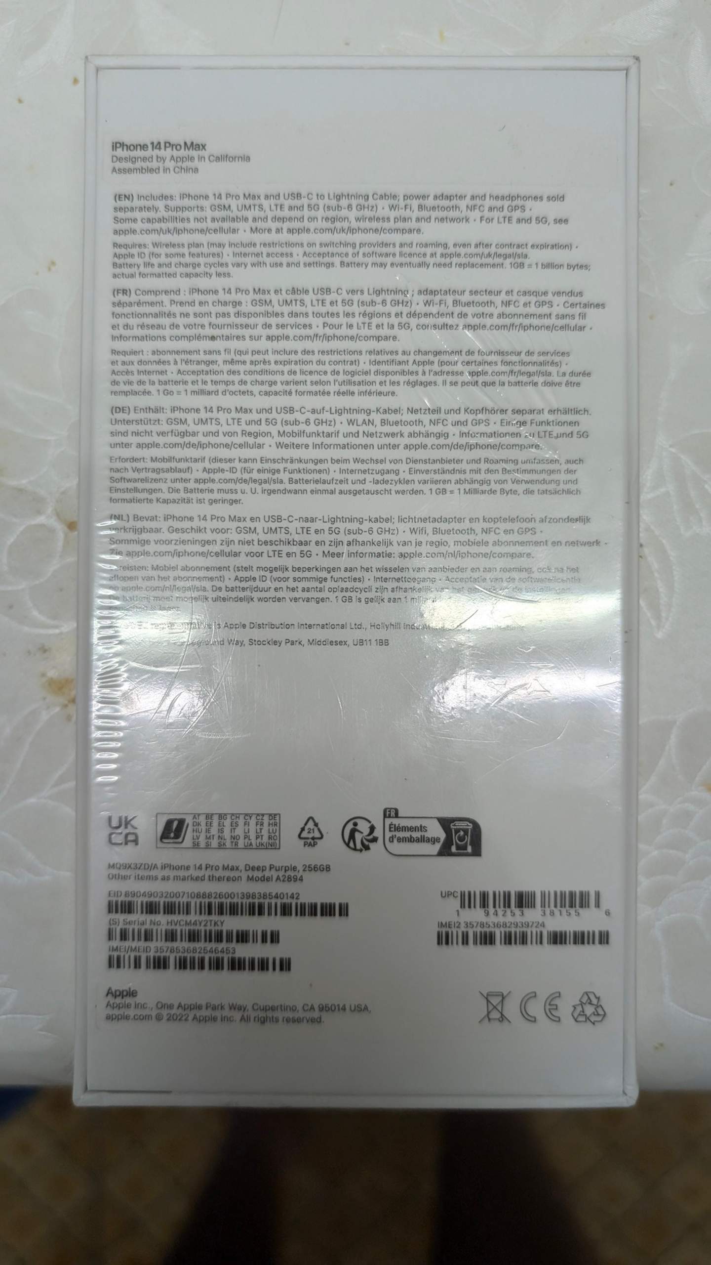 Ist das hier eine originale, von Apple so versiegelte iPhone-Verpackung ...