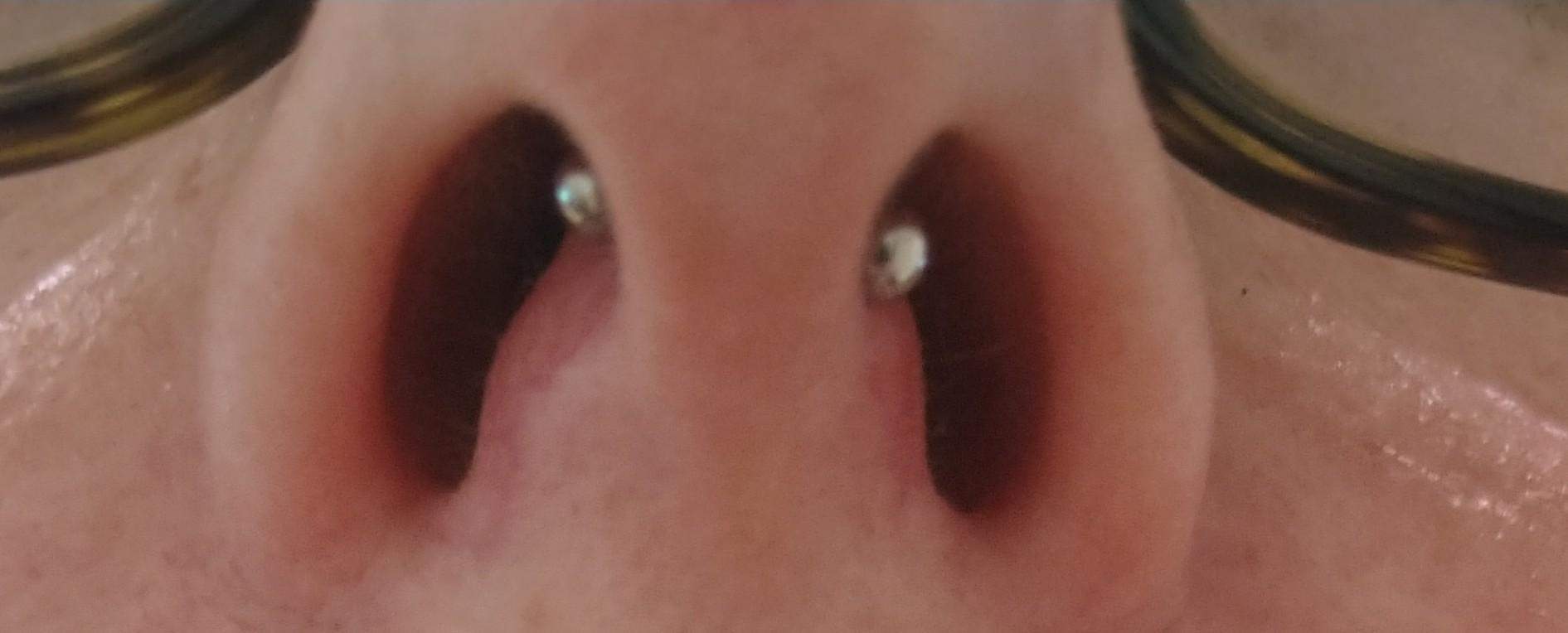 Ist das Septum so richtig? (Piercing, Piercingstudio, Septum-Piercing)
