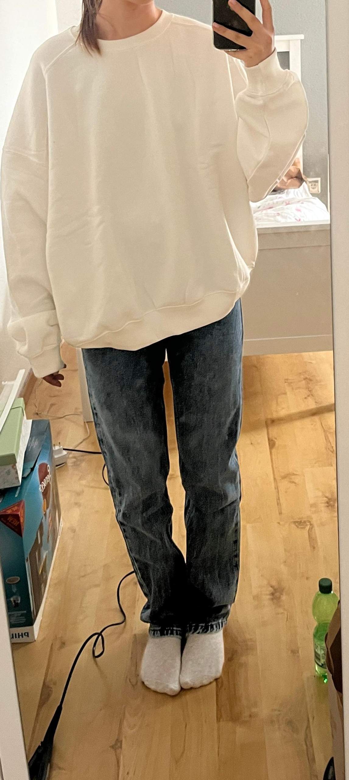 Ist der Pulli sehr zu groß? (Kleidung, Pullover, langarmshirt)