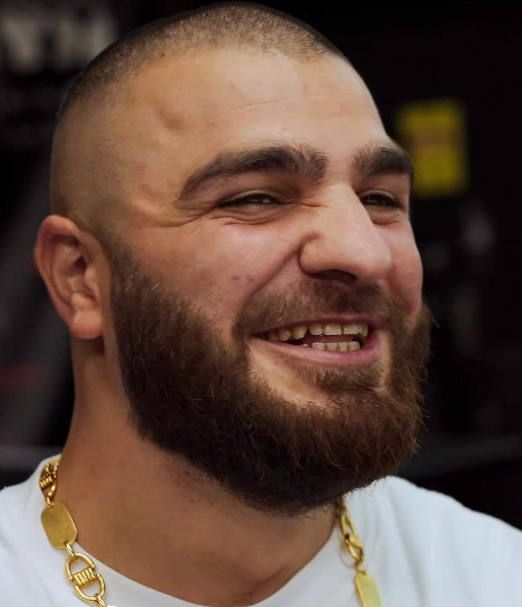 Ist der Streamer und Musiker Ghazi47 Euer Typ? (Liebe, Liebe und ...