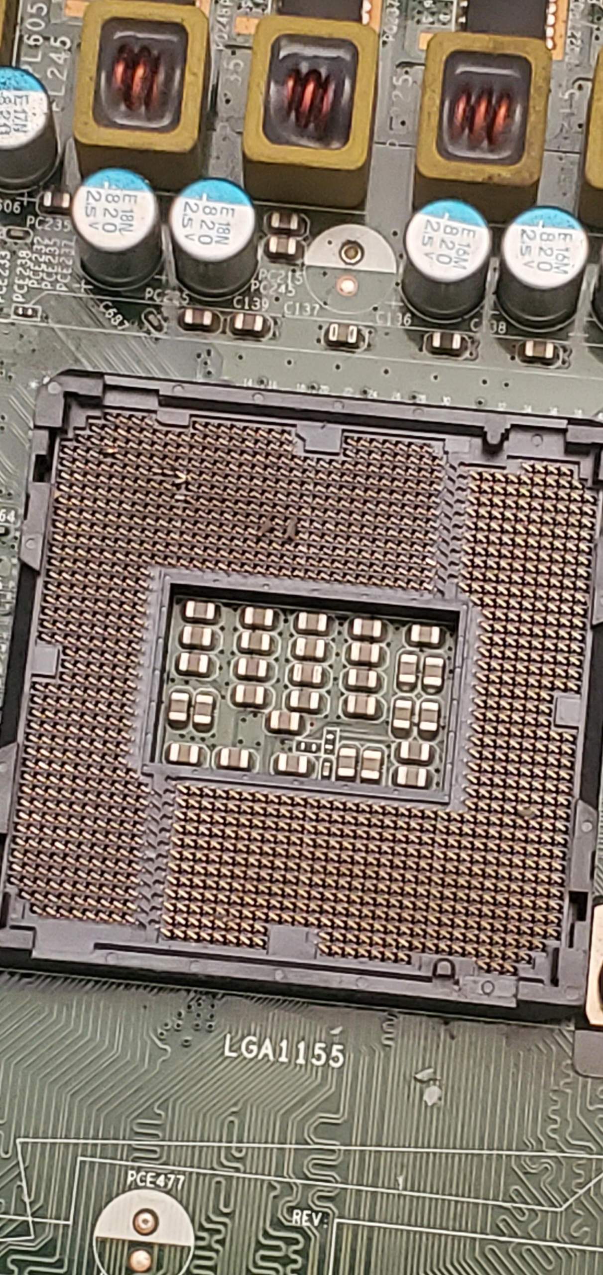 Ist die Cpu socket kaputt? (Computer, Gaming PC, Prozessor)