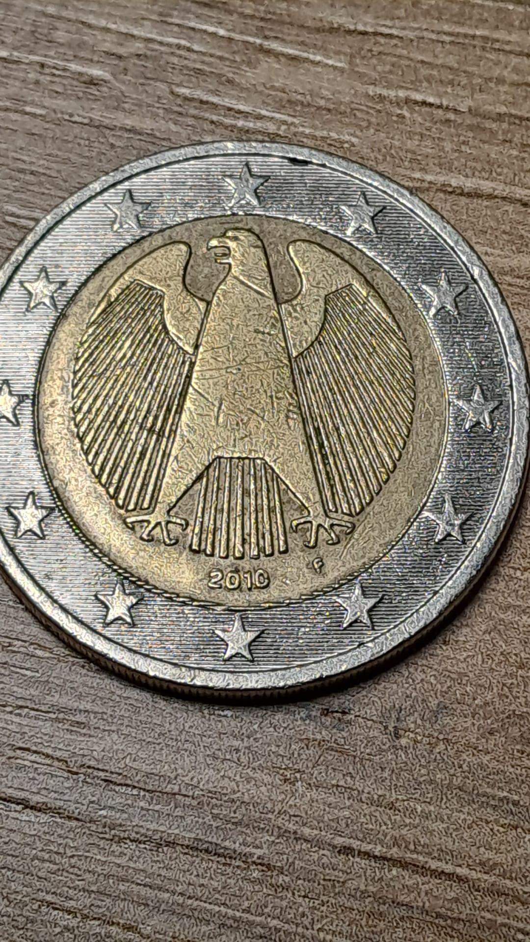 Kann es sein das diese münze mehr wie 2 euro wert ist? (Münzen ...