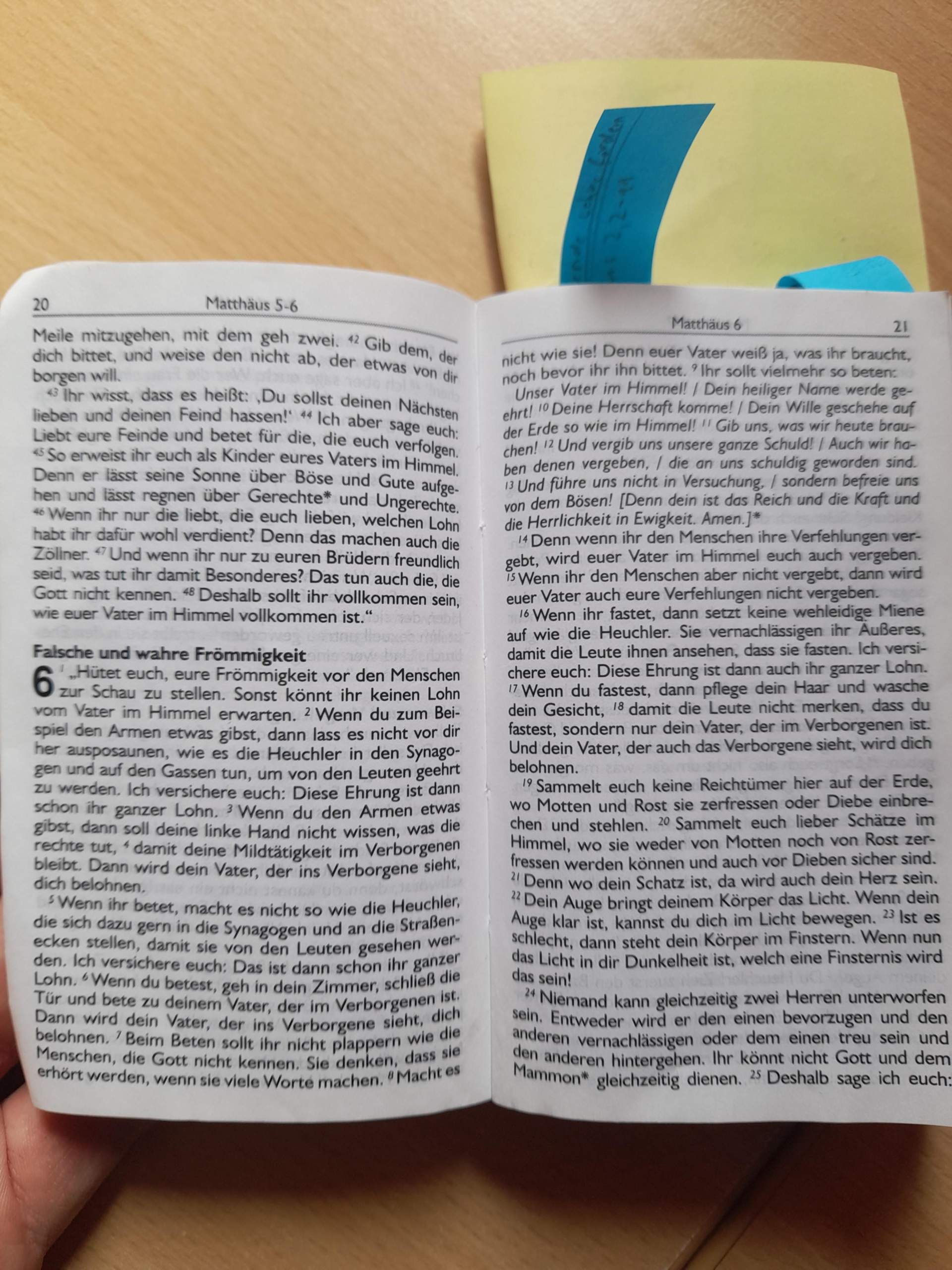 Kann mir jemand falsche und wahre Frömmigkeit einfacher erklären ...