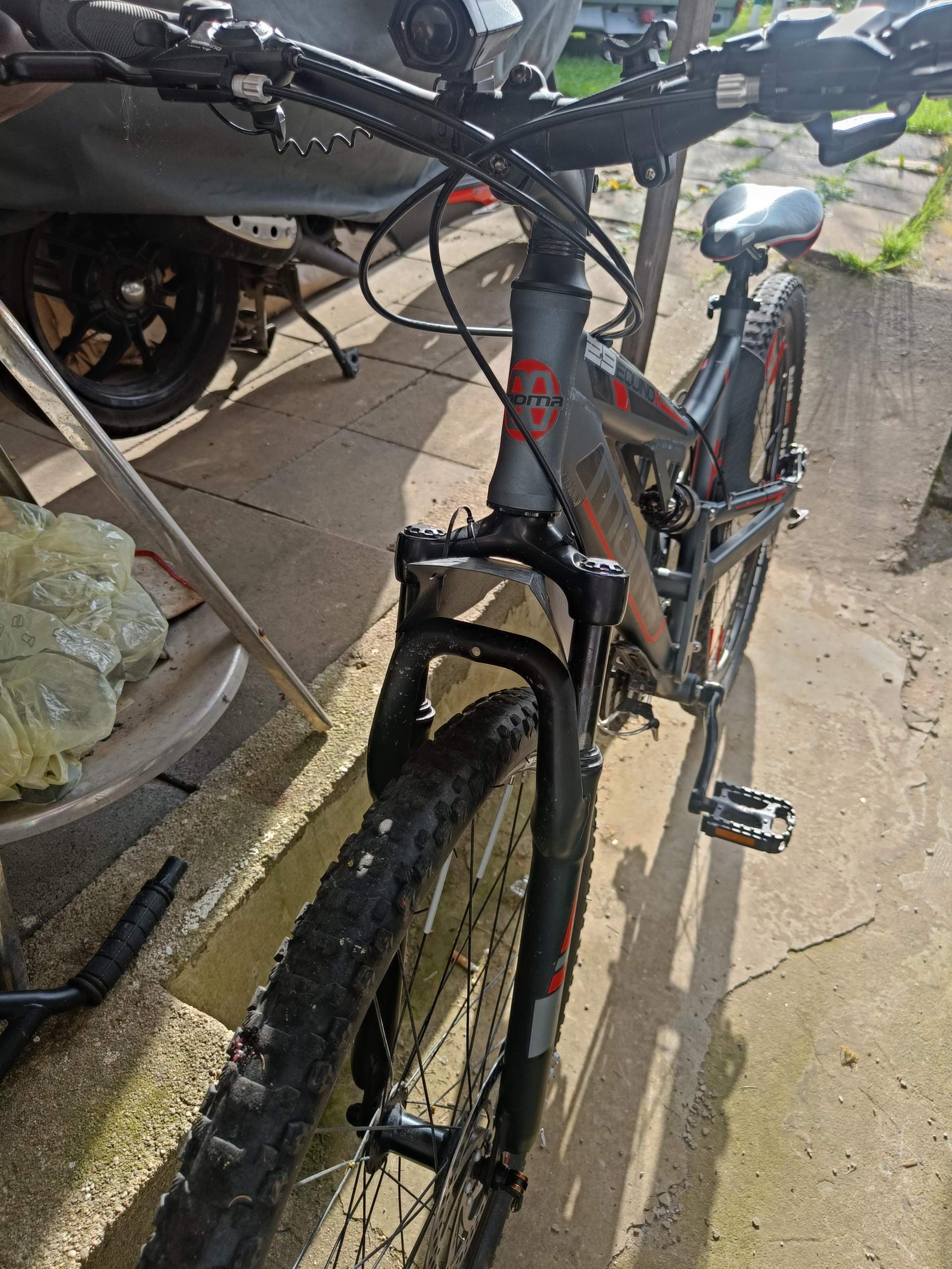 Kann man an einem fully bike jede gabel befestigen? (Mountainbike ...