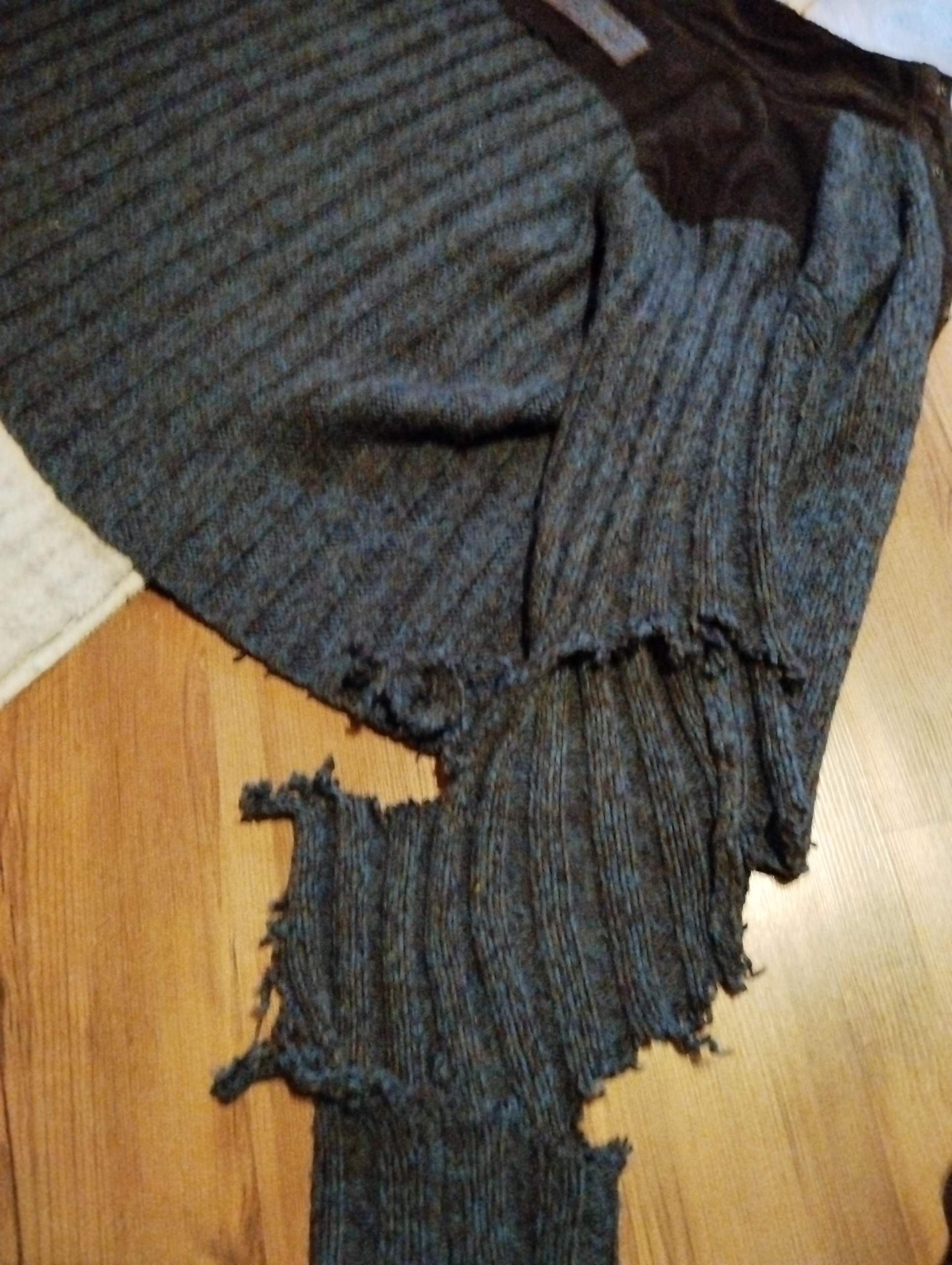 Kann man gerissene wolle schneidern lassen? (Kleidung, Handarbeit ...