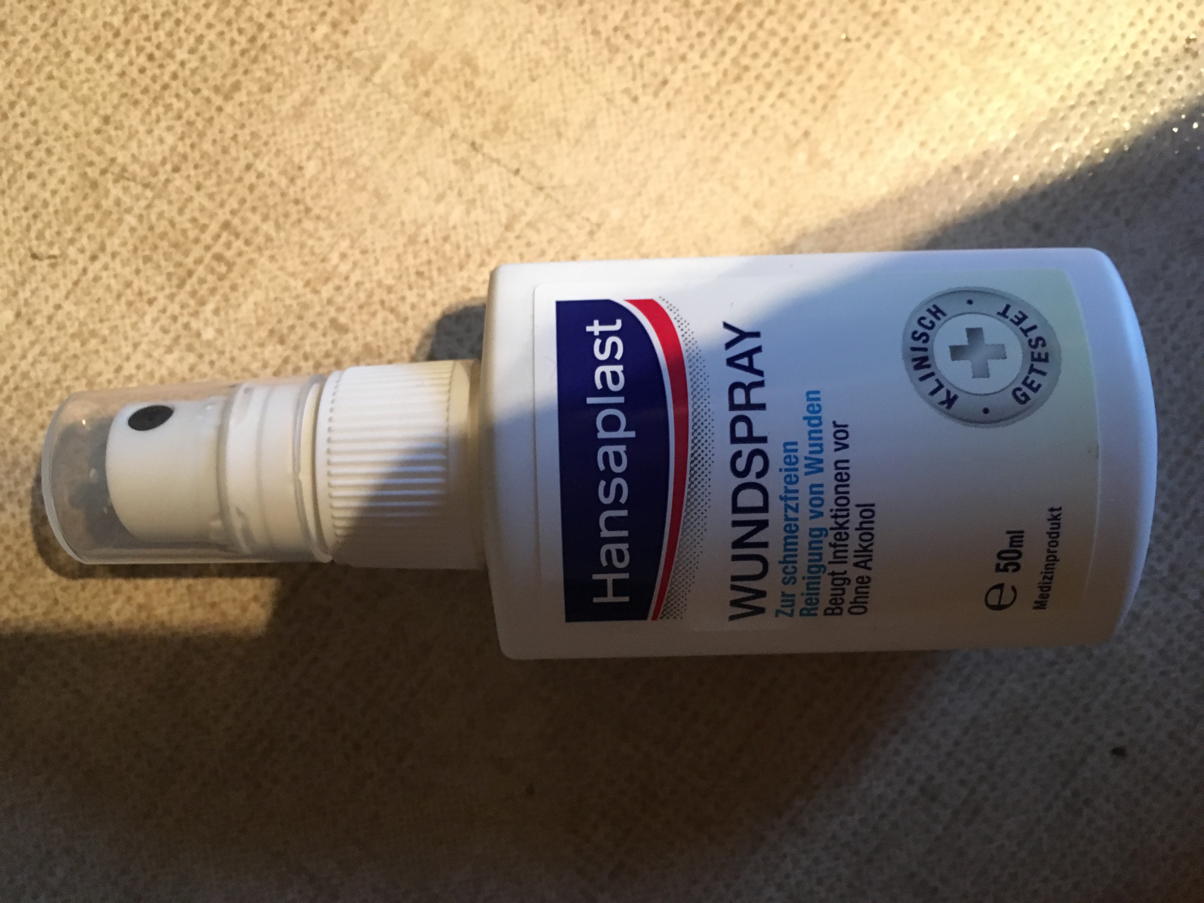 KANN man Hansaplast Wundspray auch für Katzen Wunden nehmen? (Katze ...