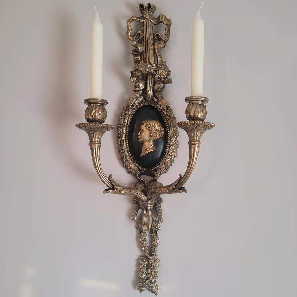 Kann mir bitte jemand sagen um was sich hier handelt welche Jahr und ...