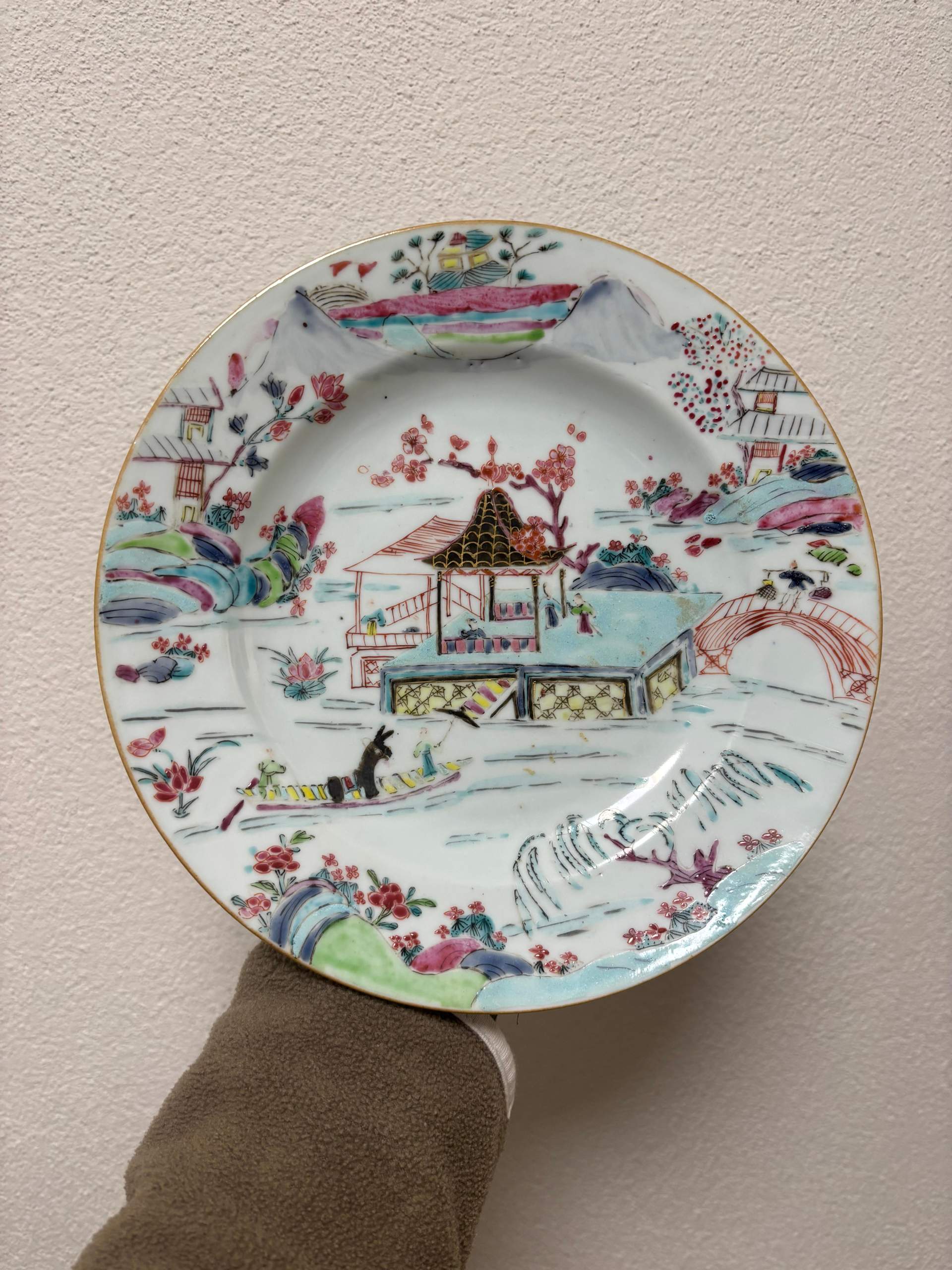 Kann mir jemand bei diesem antiken Teller helfen? (Kunst, Wert ...