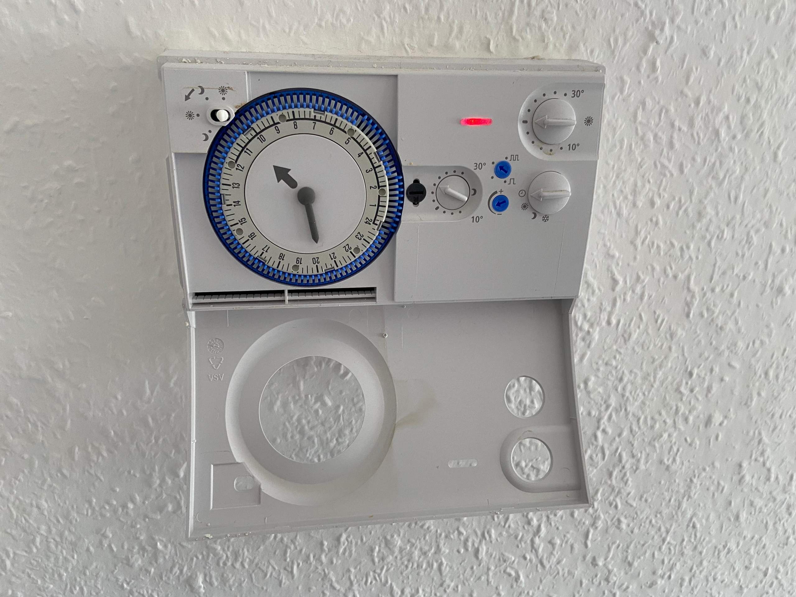 Kann mir jemand die Funktion der Viessmann Gastherme erklären? (Heizung ...