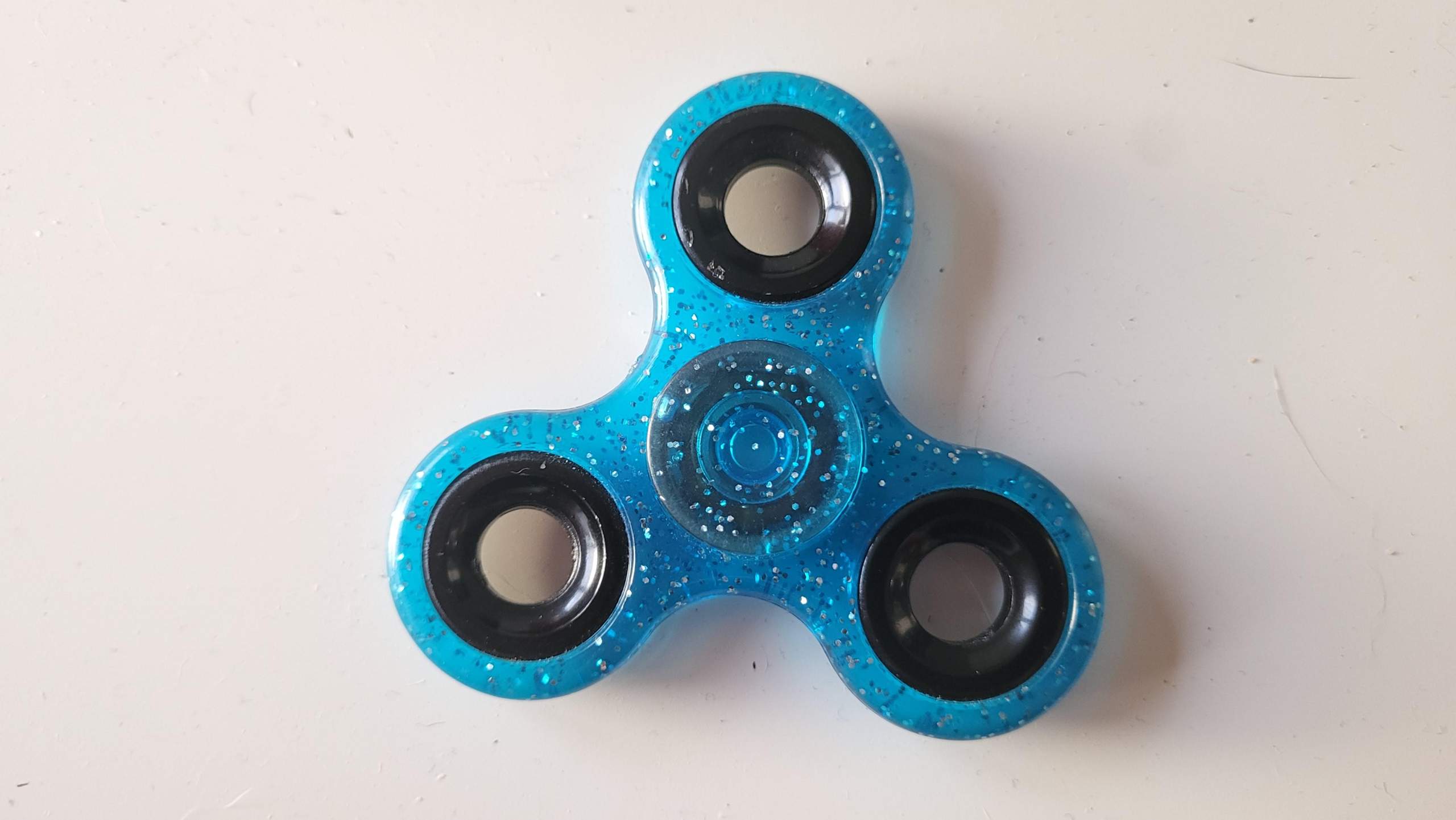 Kennt ihr noch die fidget spinner? (Fidgetspinner, fidget toys)