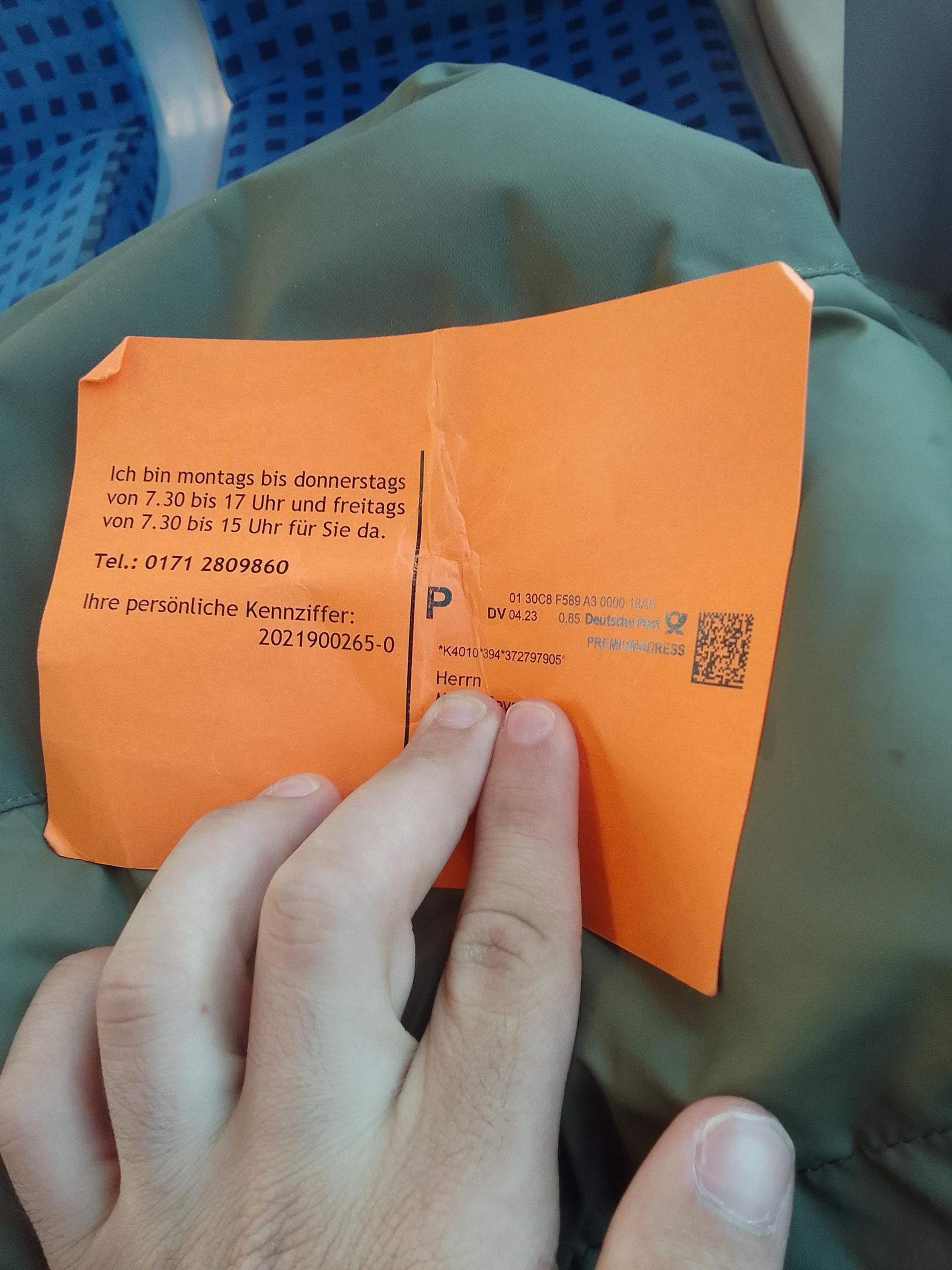 Kennt jemand so einen orangenen zettel zettel? (Brief, wichtige Dinge)