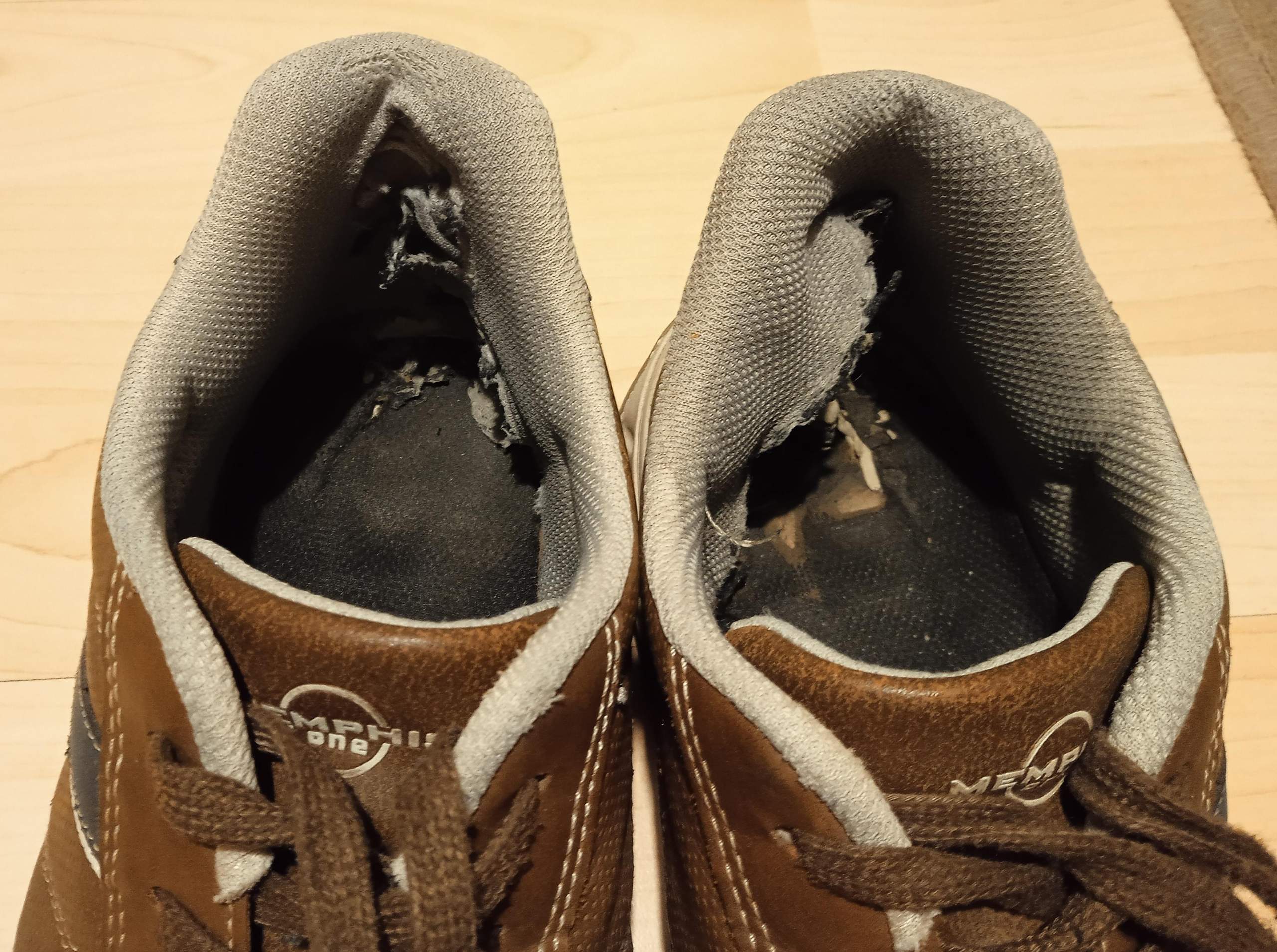 Kennt jemand wirklich haltbare Schuhe? (Haltbarkeit, Schuhe kaufen)