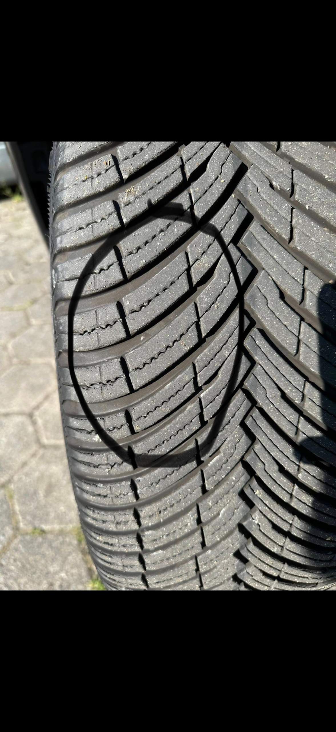 Reifen Risse Zwischen Profil