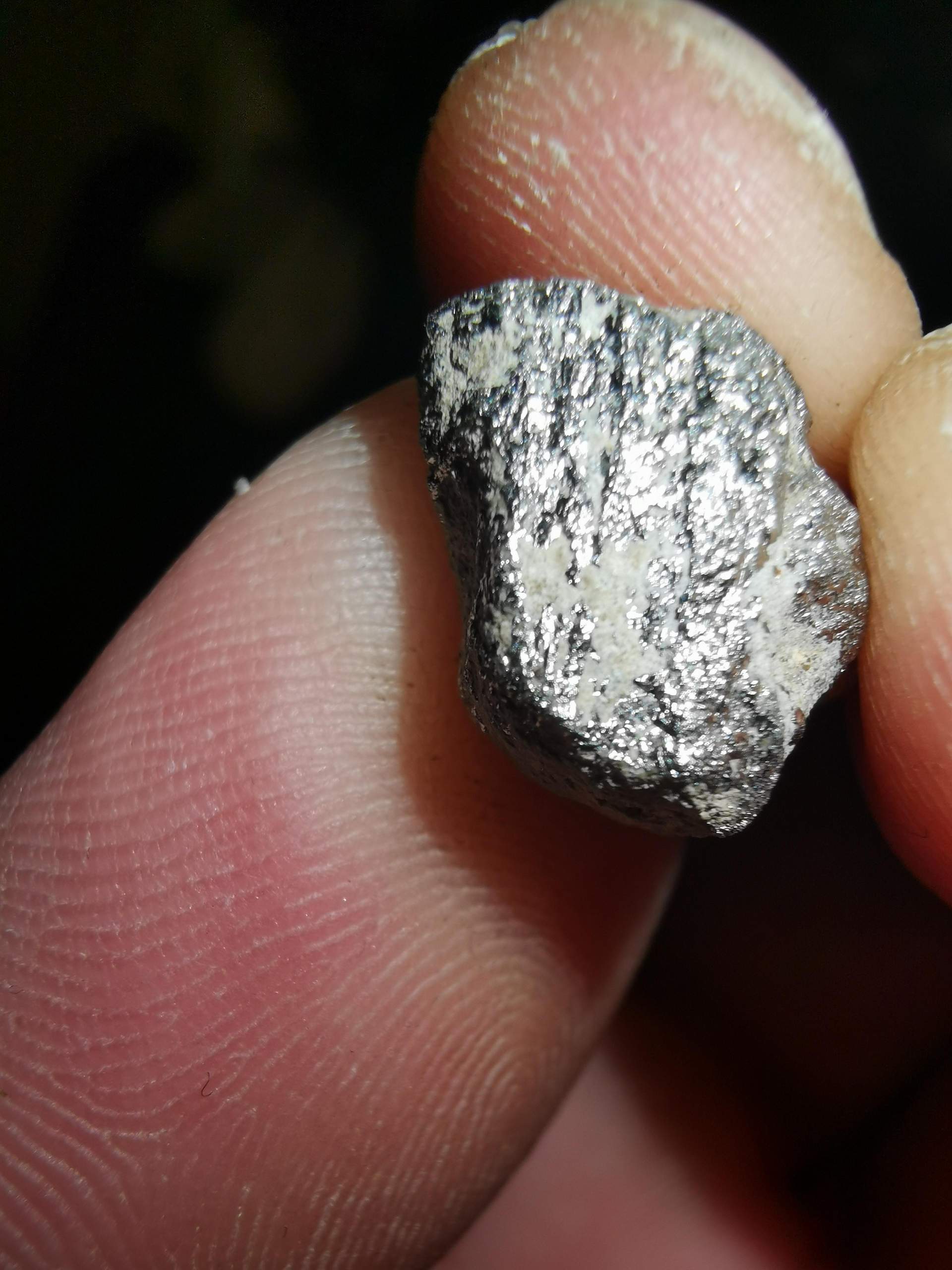 Könnte das Silber sein? (Metall, Edelmetalle)