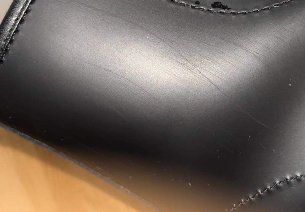 Kratzer Aus Lederschuh Entfernen