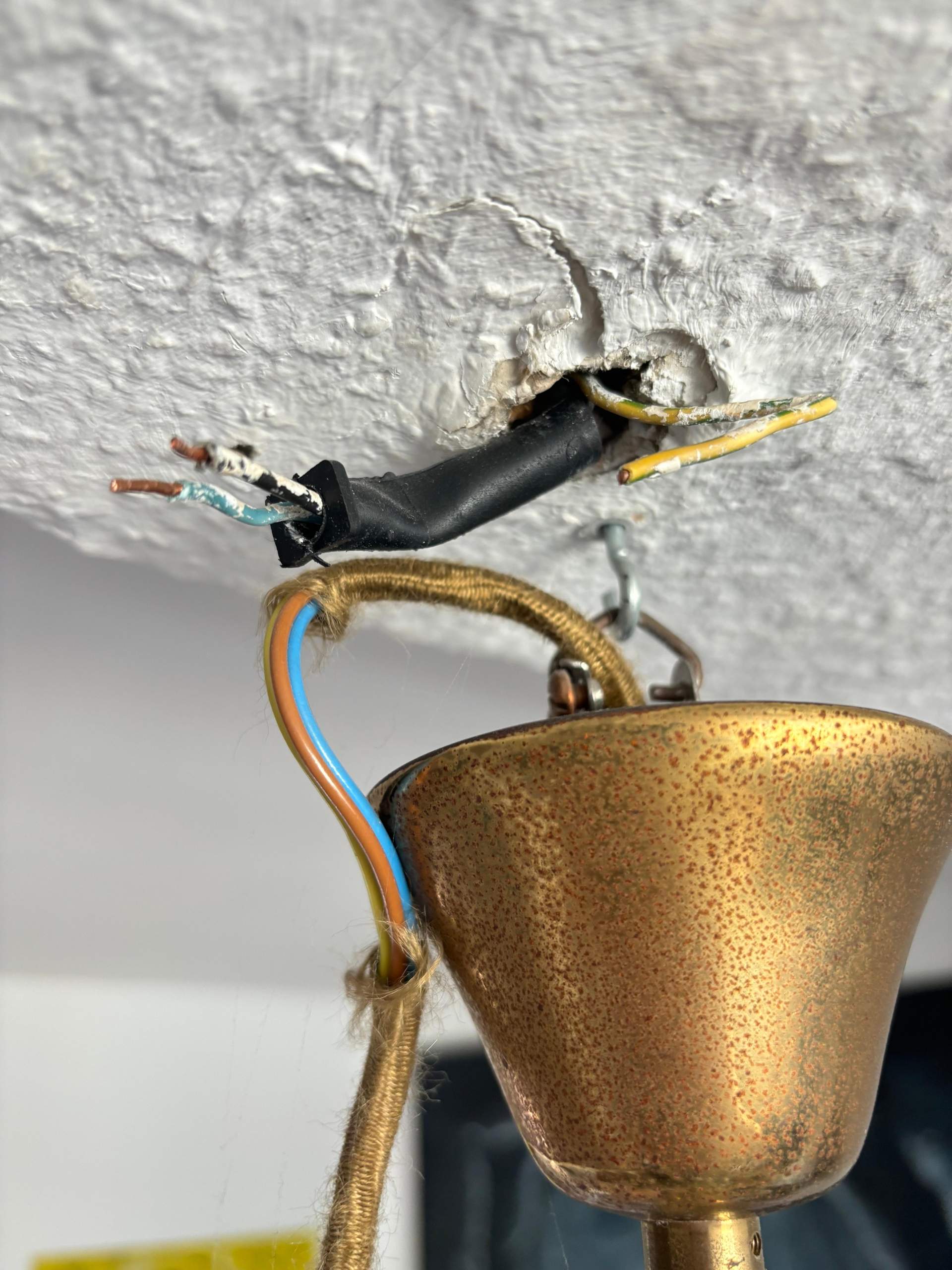 Elektriker Kosten Lampe Anschliessen