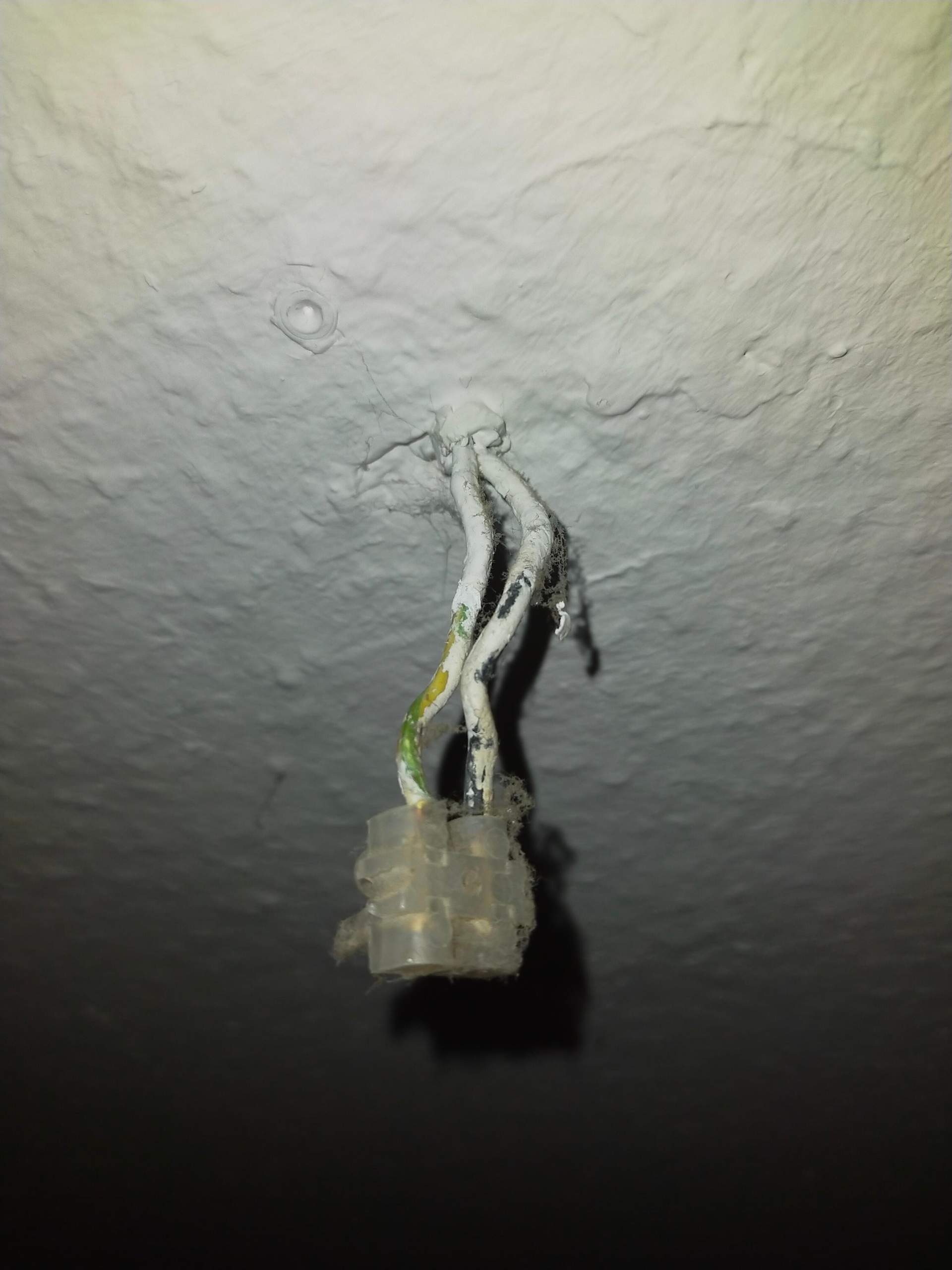 Lampe anschließen Altbau (PE und L)? (Strom, Kabel, Licht)