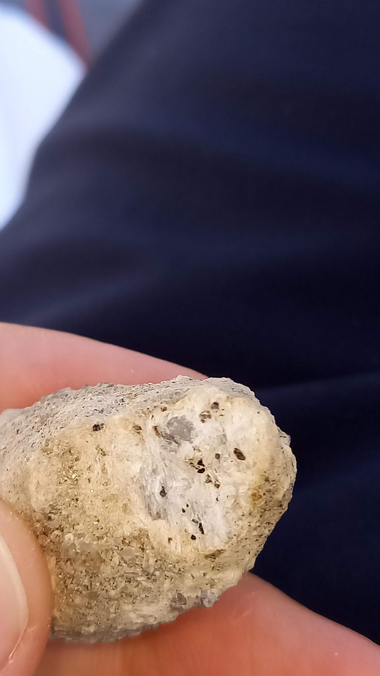 Glitzernden Stein Gefunden