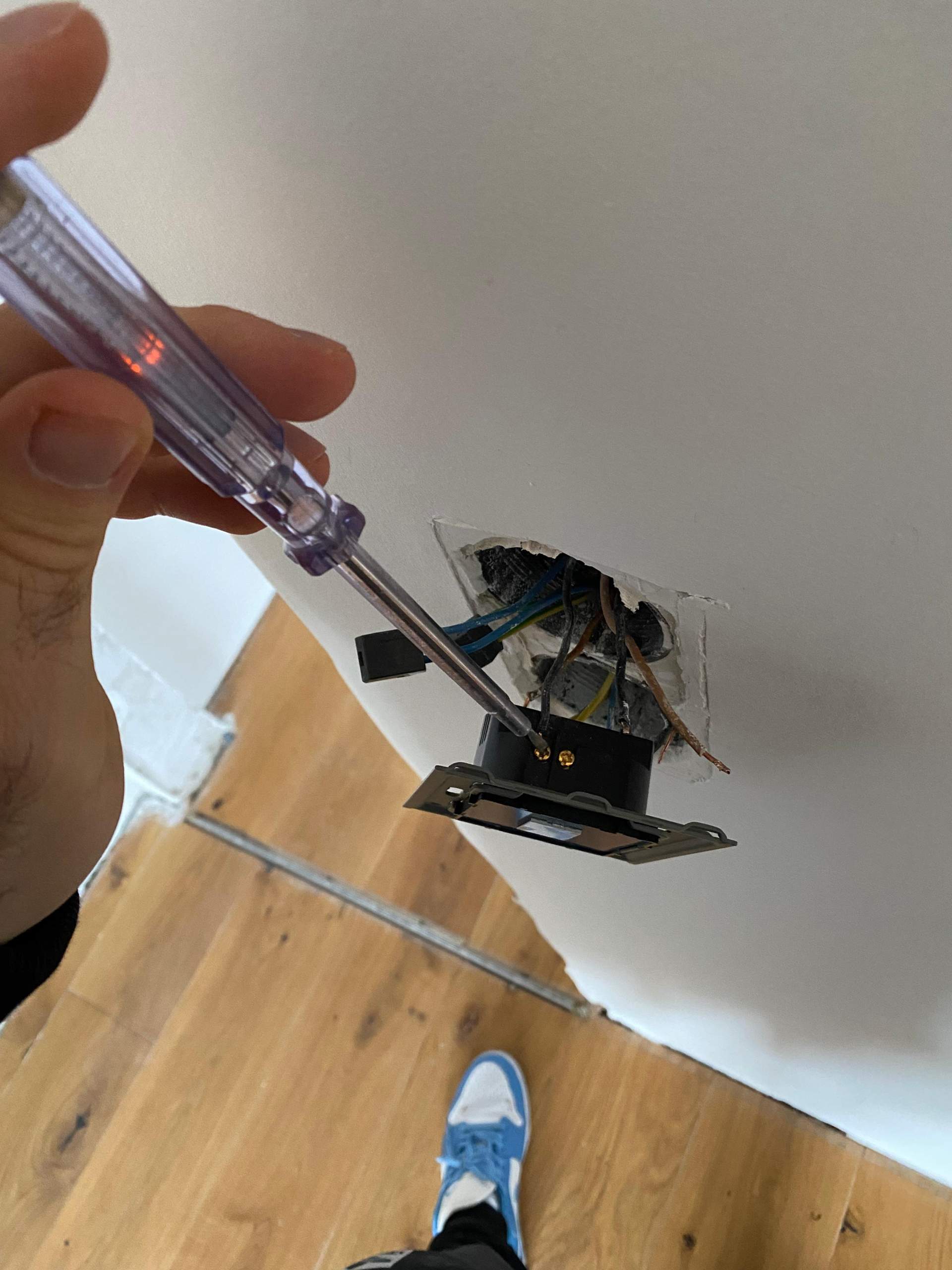 Lichtschalter Funktioniert Nicht