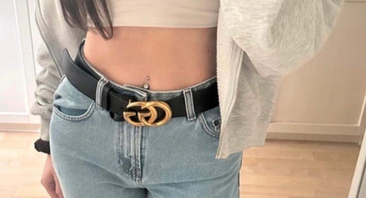 Liegt der Gürtel eng an? (Frauen, Mode, Outfit)