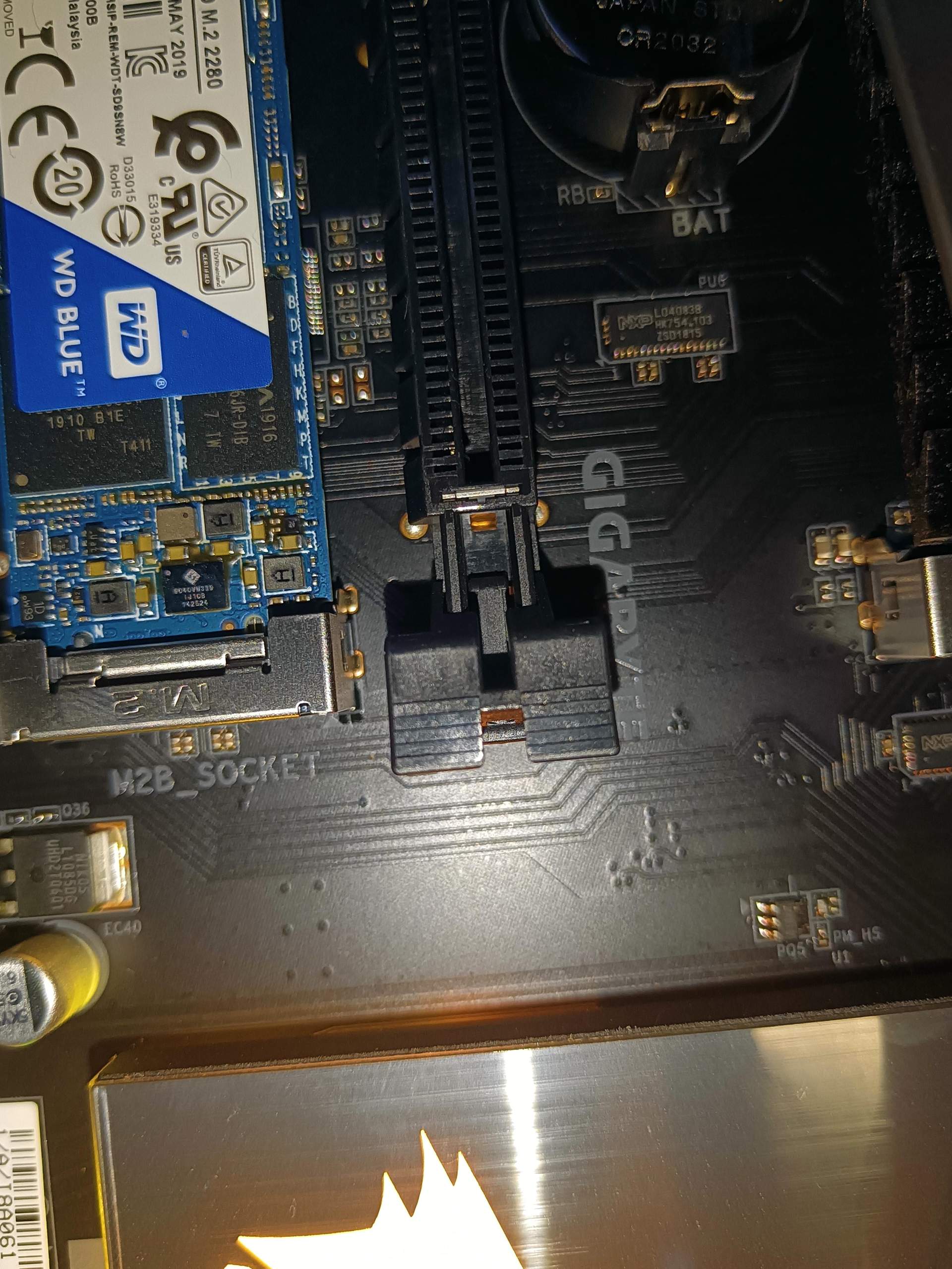 M.2B Socket erkennt M.2 nicht? (Computer, Technik, Spiele und Gaming)