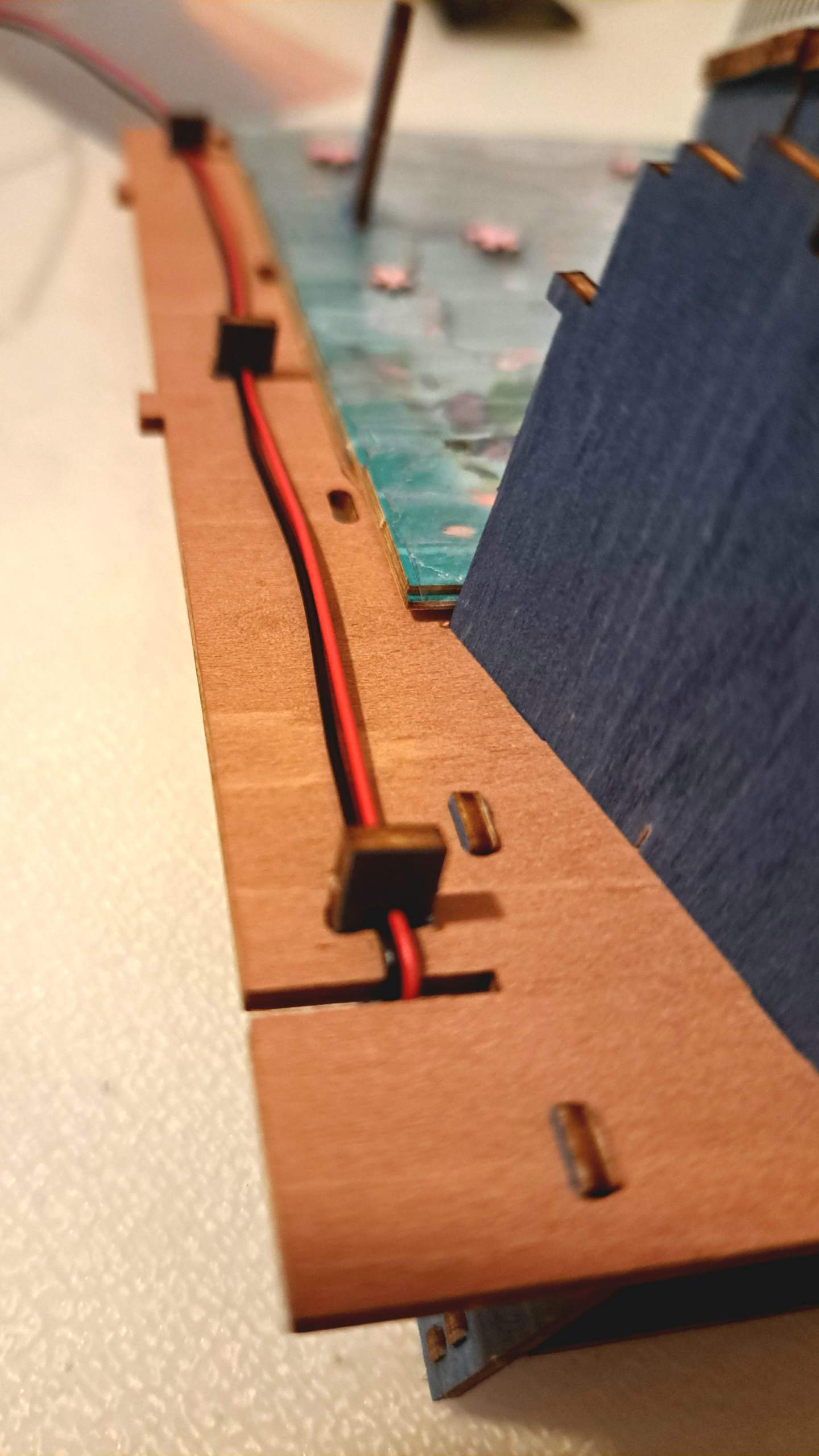 Macht es ein unterschied wenn strom kabel stramm oder locker sind ...