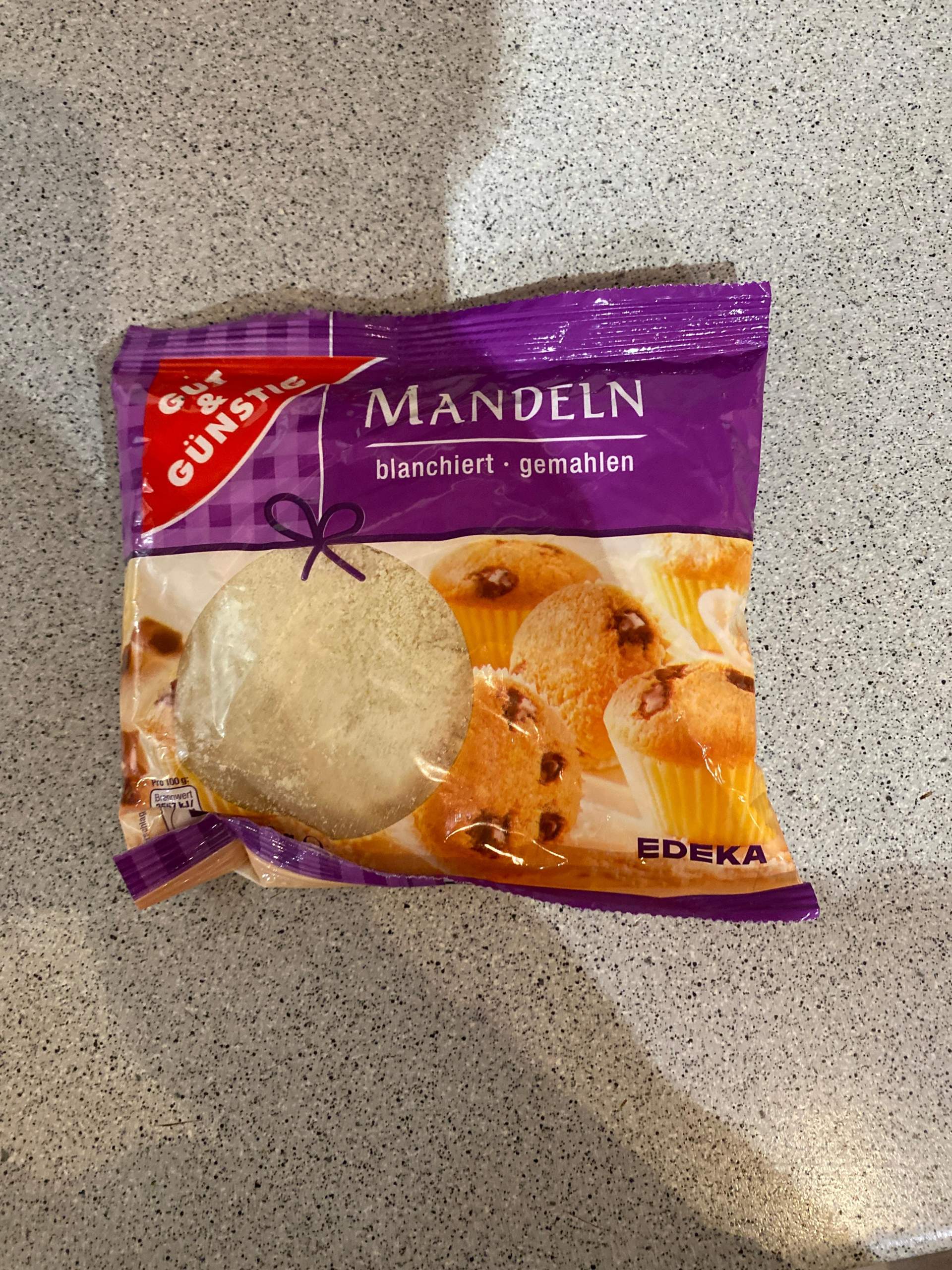 Mandel Mehl noch gut? (Haltbarkeit, Mandeln, Ablaufdatum)