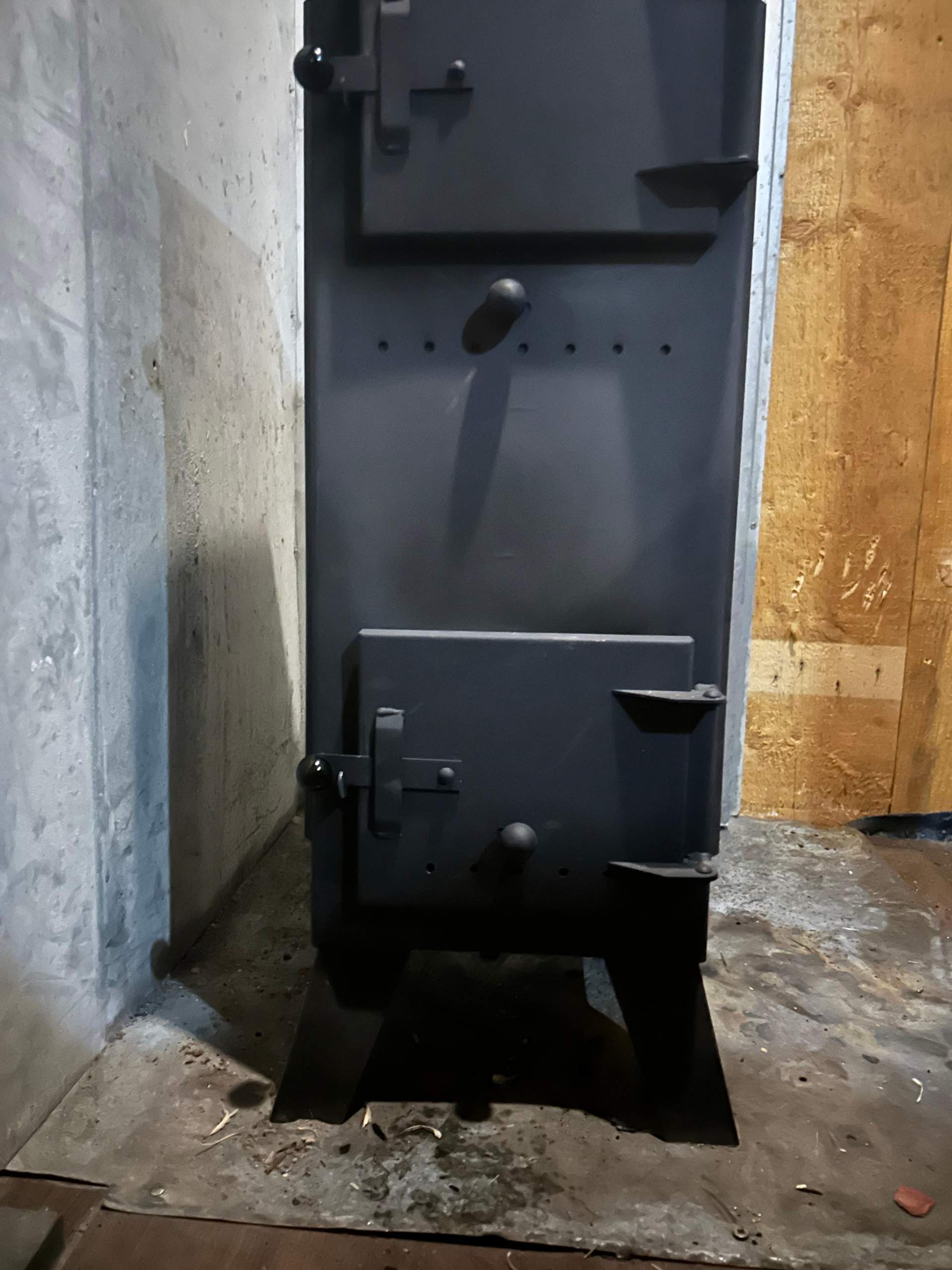 Mein Ofen hat nicht genügend oder kein Zug außerdem raucht er am ...