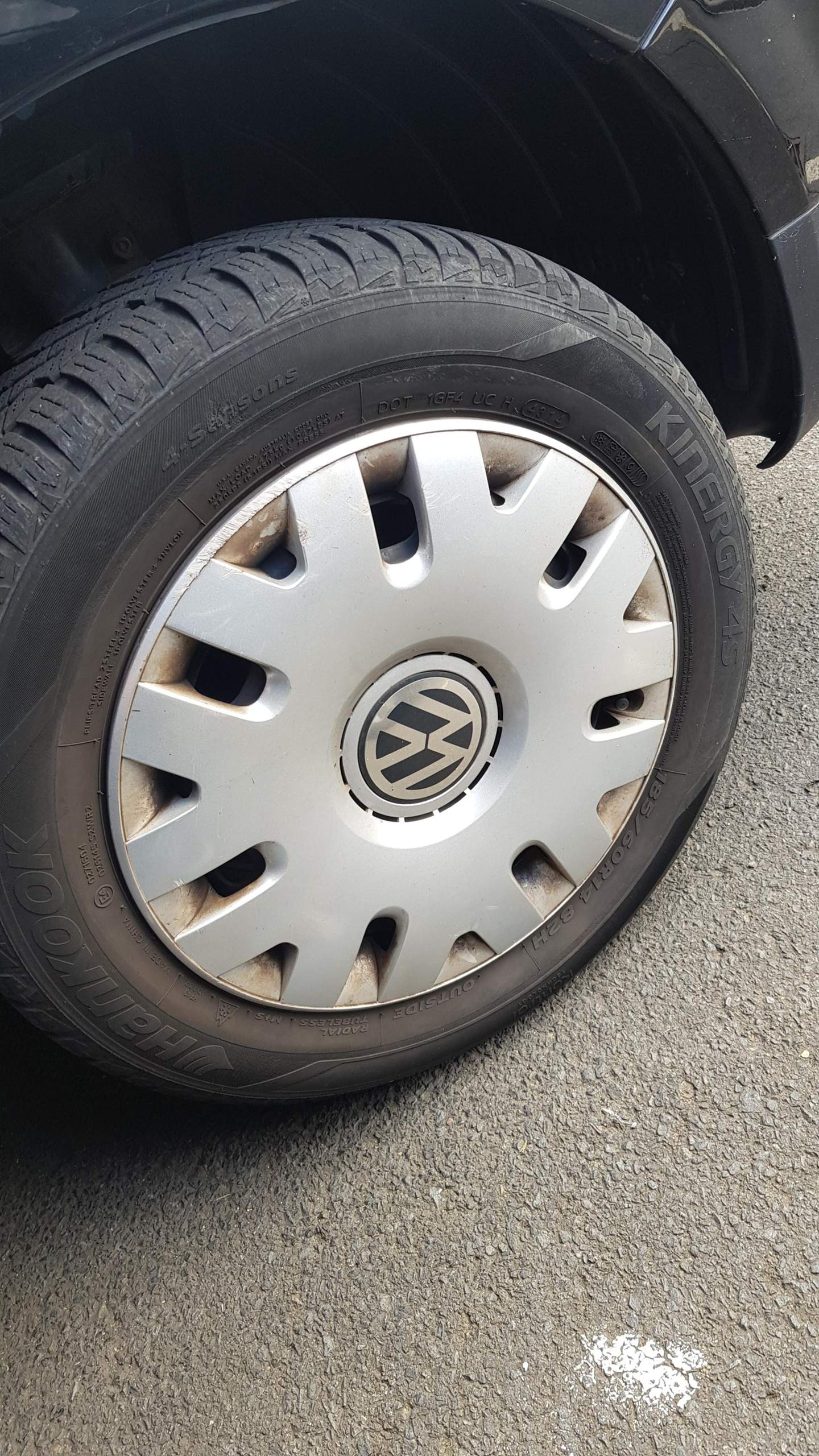 Mit reifen gegen bordstein, schlimm? (Technologie, Auto, Auto und Motorrad)