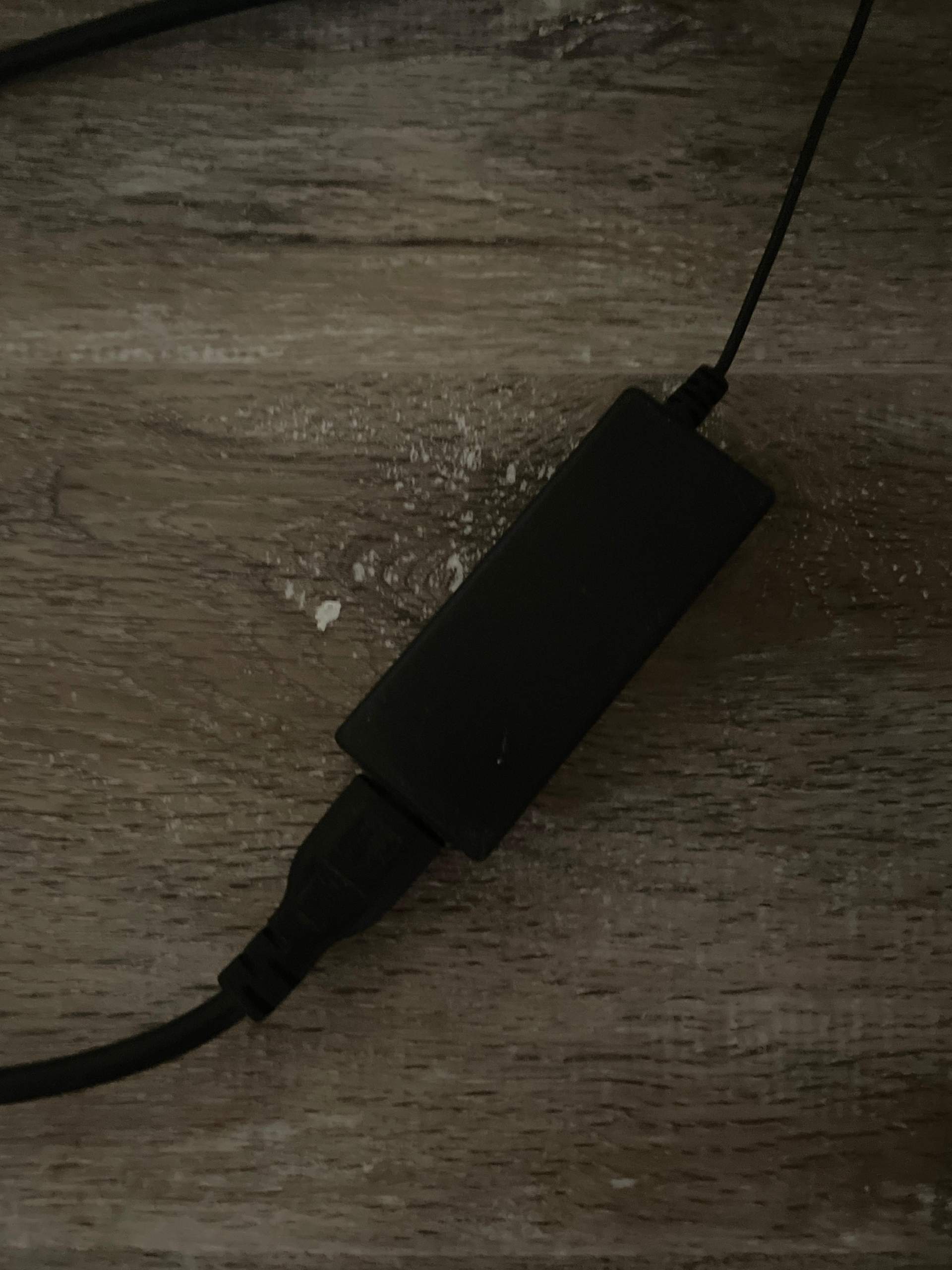 Monitor Kabel hat Wackelkontakt was tun? (Display, Gaming-Monitor)