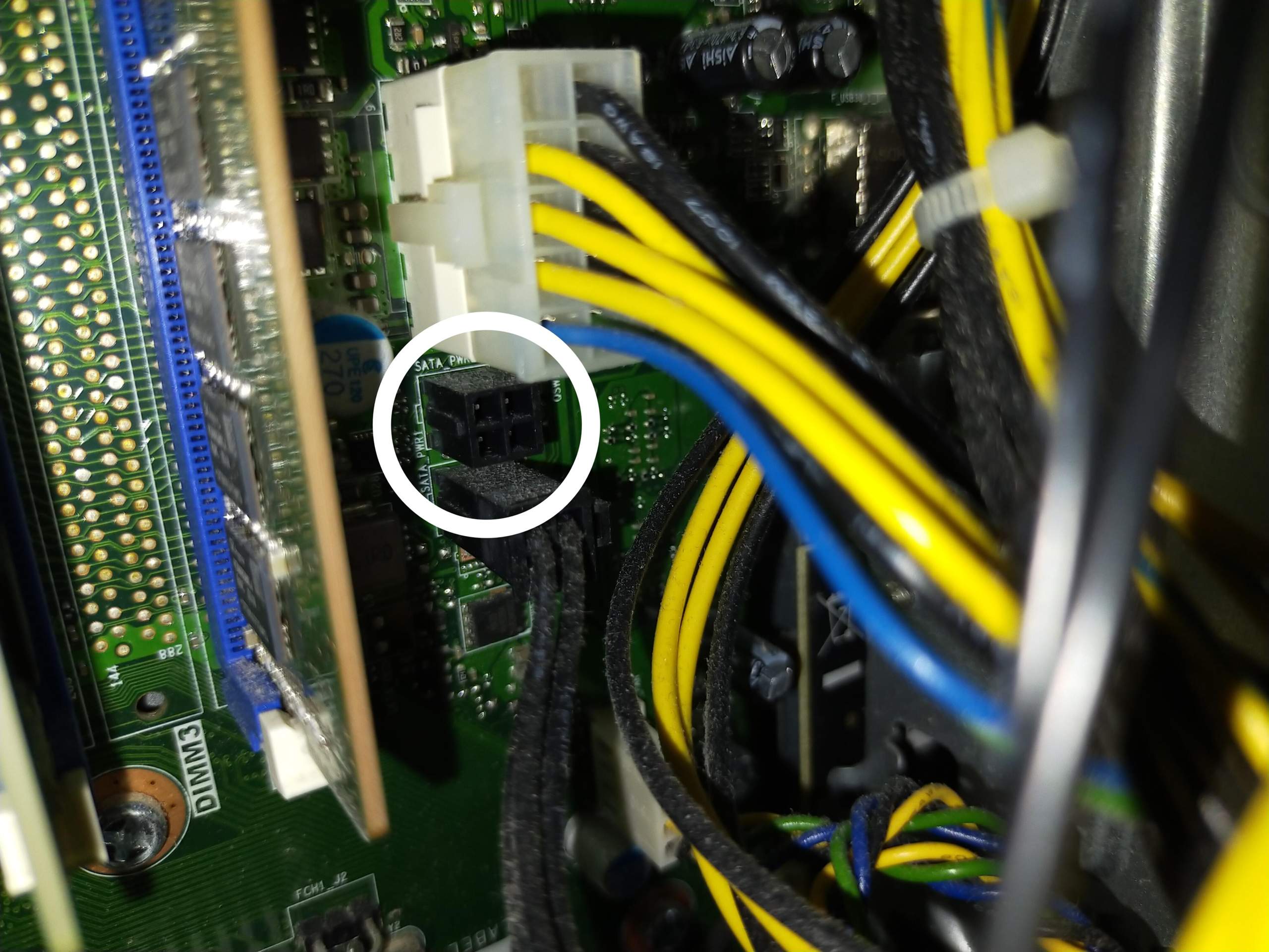 Netzteilanschluss auf Mainboard? (PC, Festplatte, Netzteil)