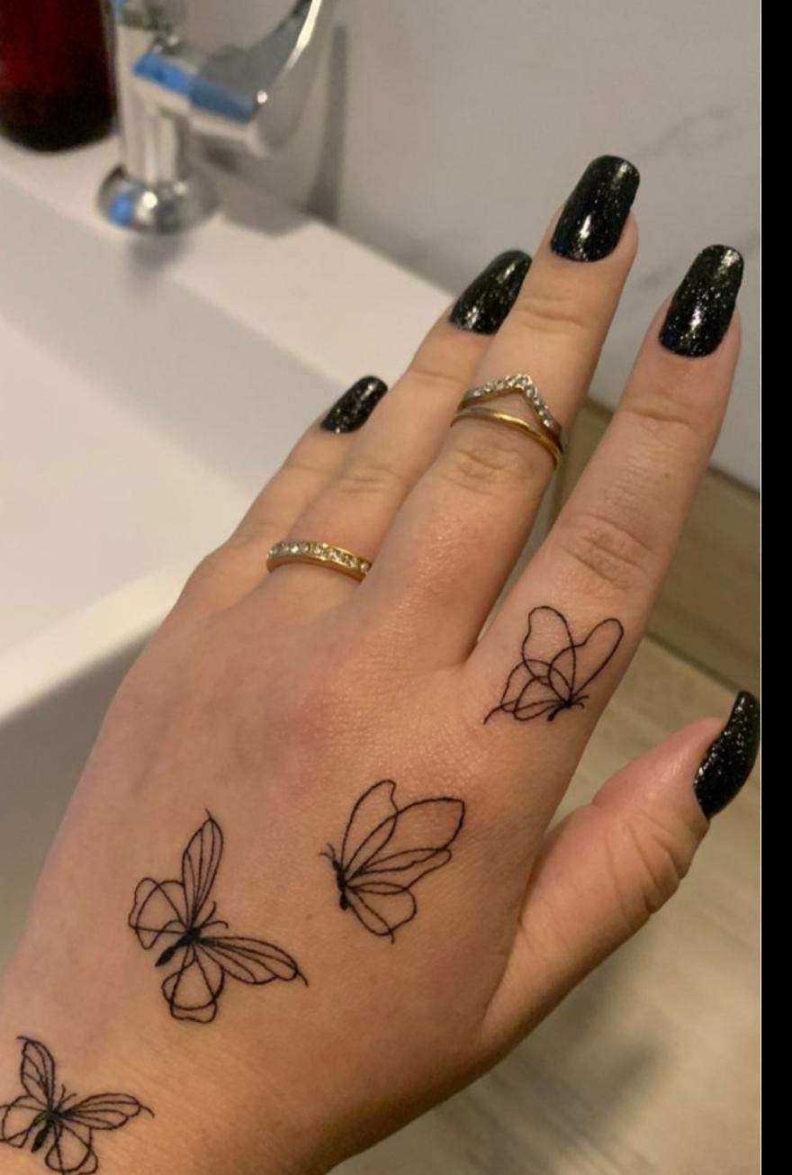 Neue Tattoos (Körper, Tattoo, tätowieren)
