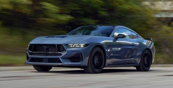 Neuer oder alter Ford Mustang? (Auto)