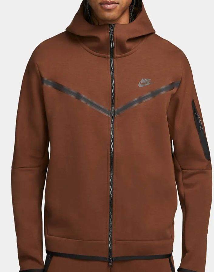 Nike Tech Fleece. Welches sieht besser aus? (Kleidung, Mode, Umfrage)