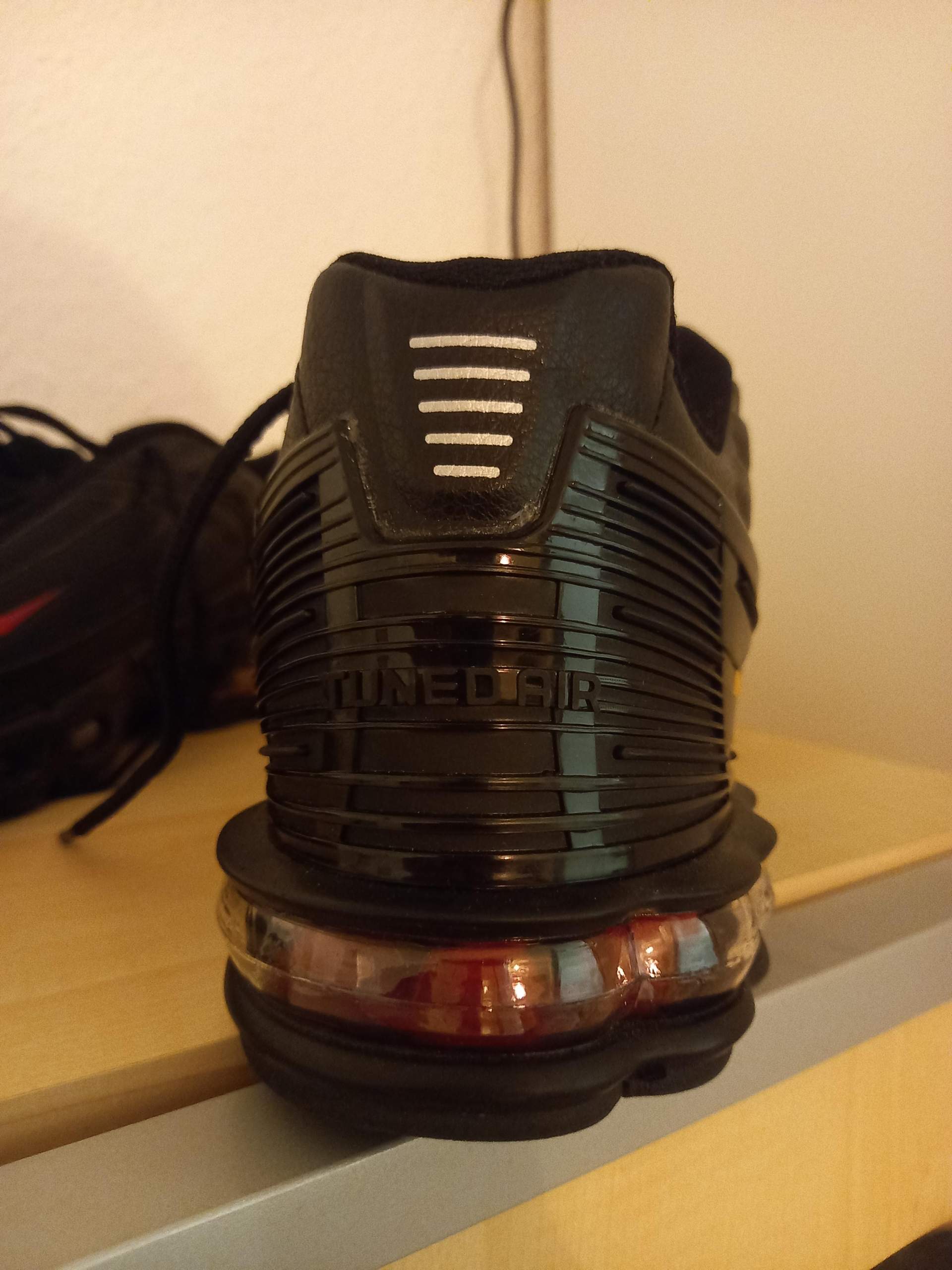 Nike Tn3 Real oder Fake? (Schuhe, Sneaker, Kleinanzeigen)