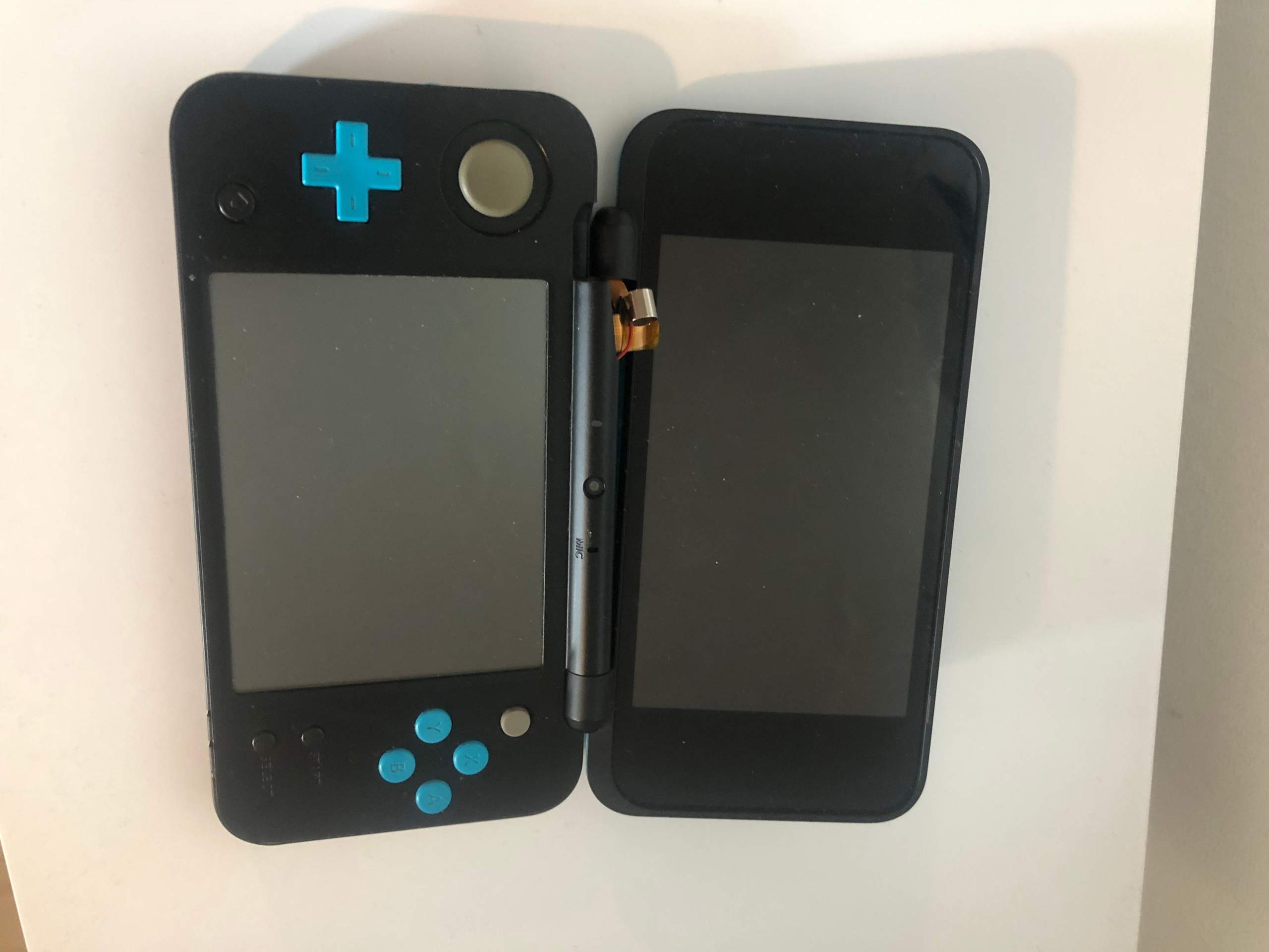 Nintendo 2ds XL Reparaturkosten? (Nintendo DS, Nintendo 3DS)