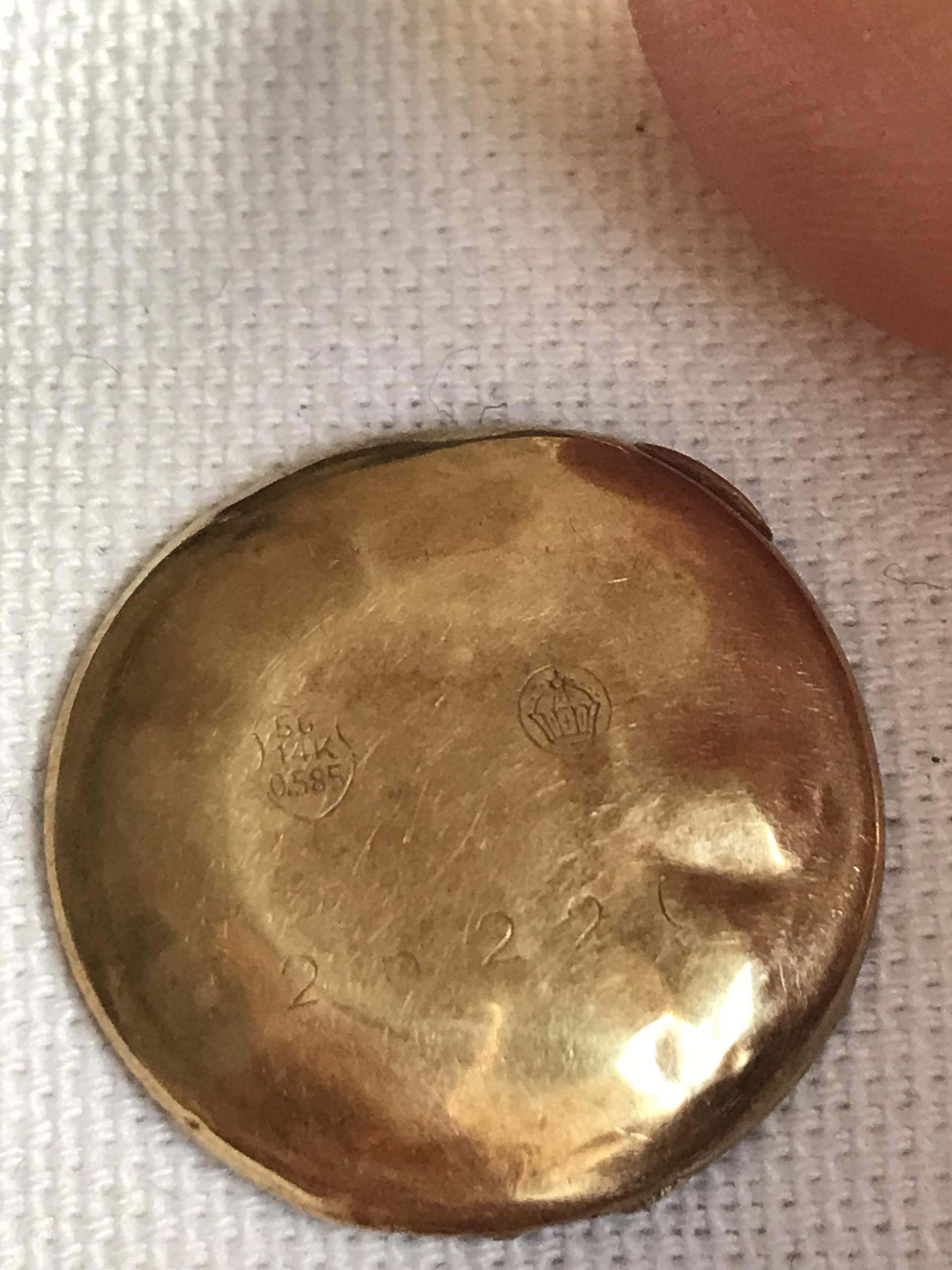 Noch eine sehr alte Uhr - entziffern konnte ich AmDouble DRGM und ...