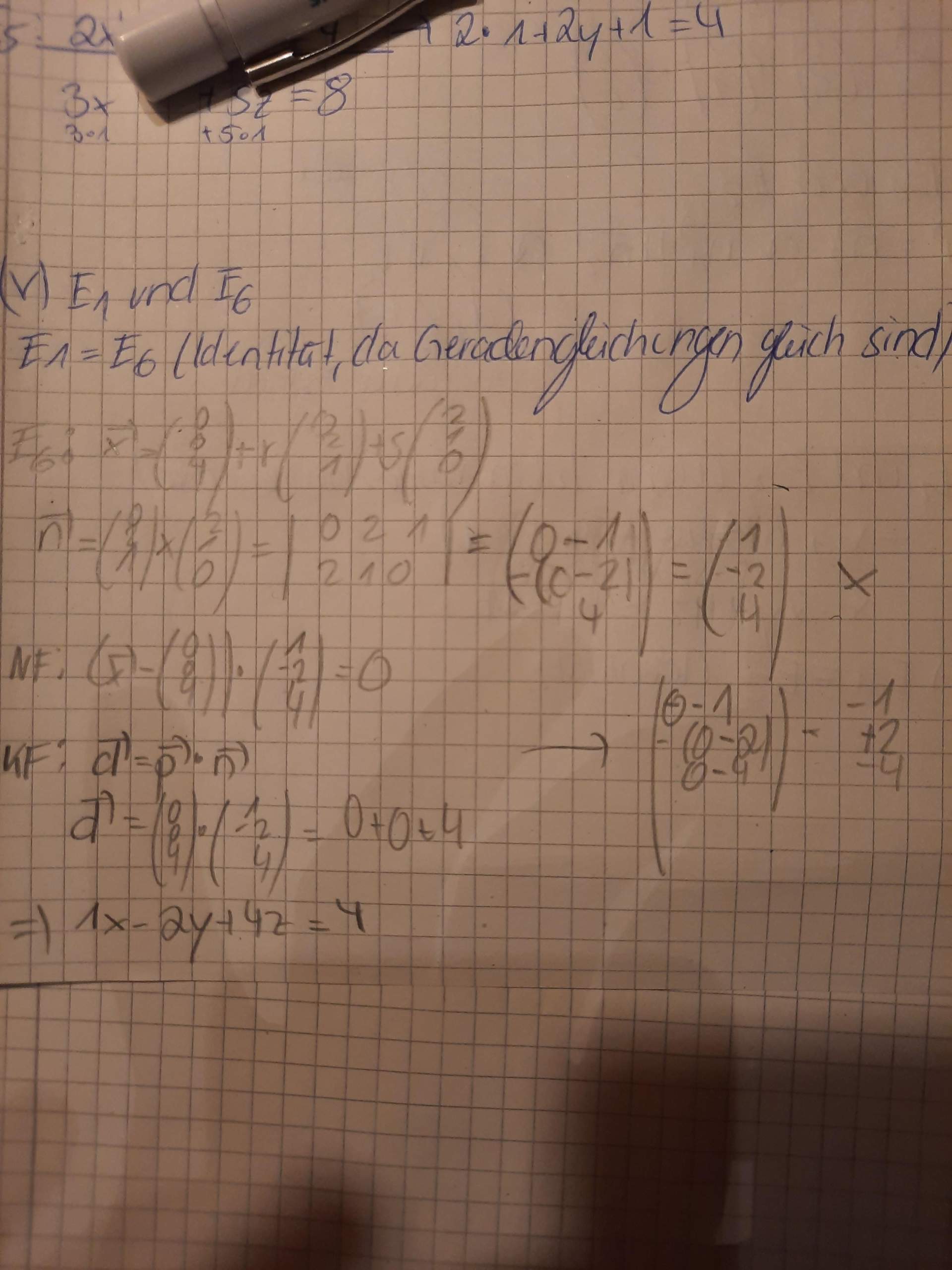 Normalenvektor mit Matrix bestimmen? (Vektorrechnung, analytische ...